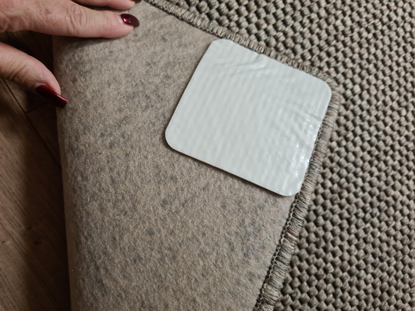 Amazon.de: Cradonn - Teppich Antirutsch Pads für alle Größen & Flächen ...