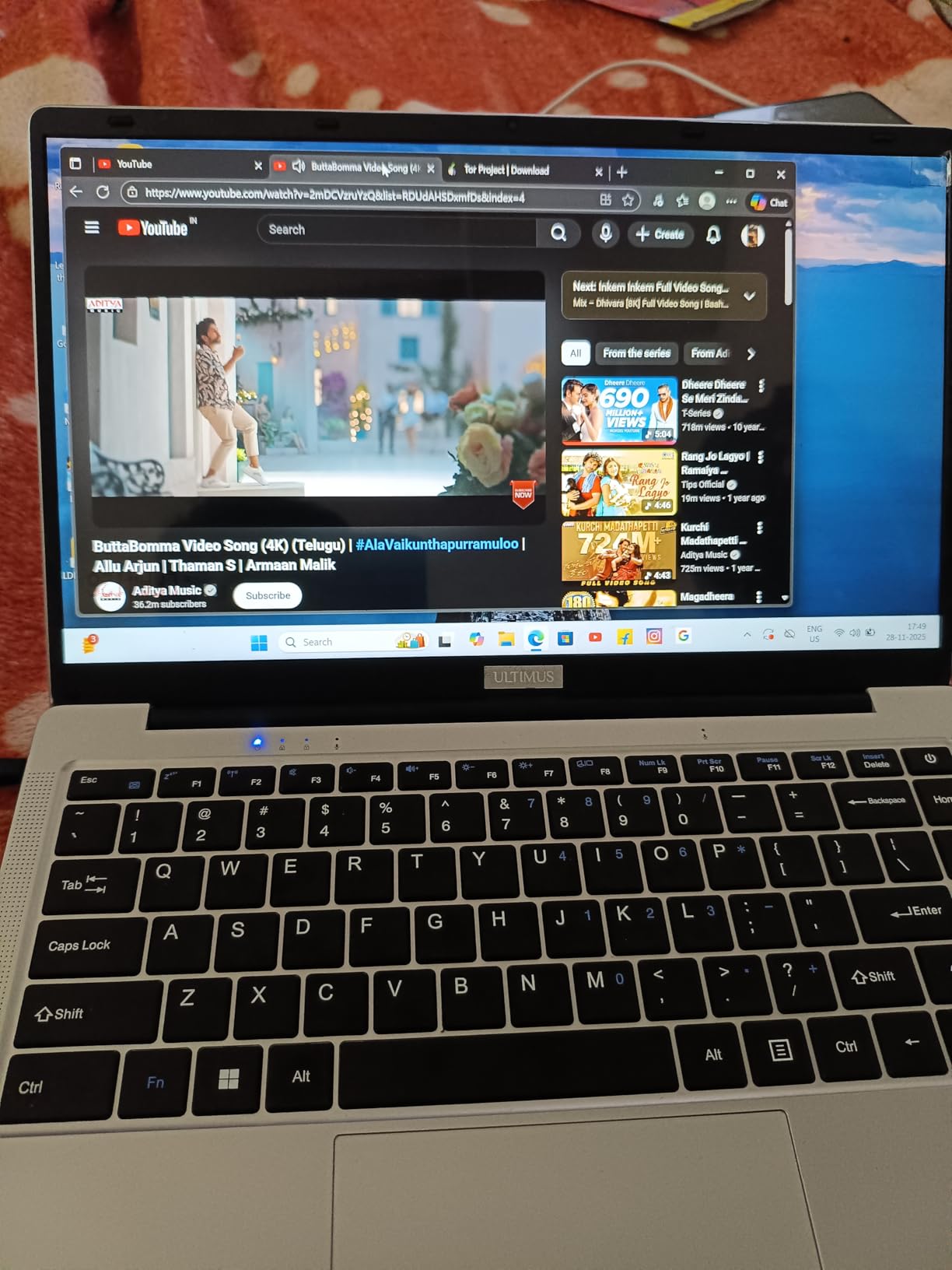 ULTIMUS APEX Laptop Intel Celeron Dual Core 8 GB LPDDR4 512 GB SSD ...