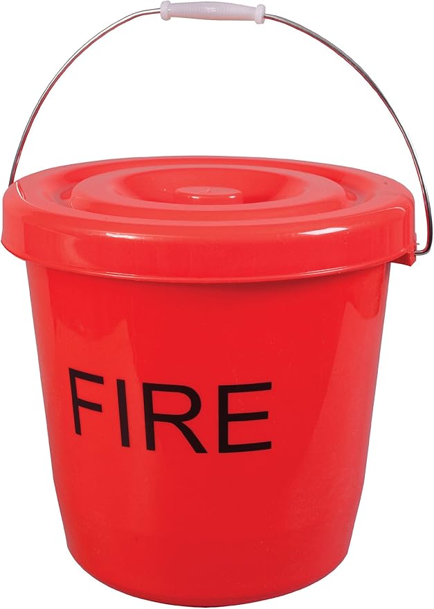 Kampa 15 Litre Plastic Fire Bucket With Lid for camping : Amazon.co.uk ...