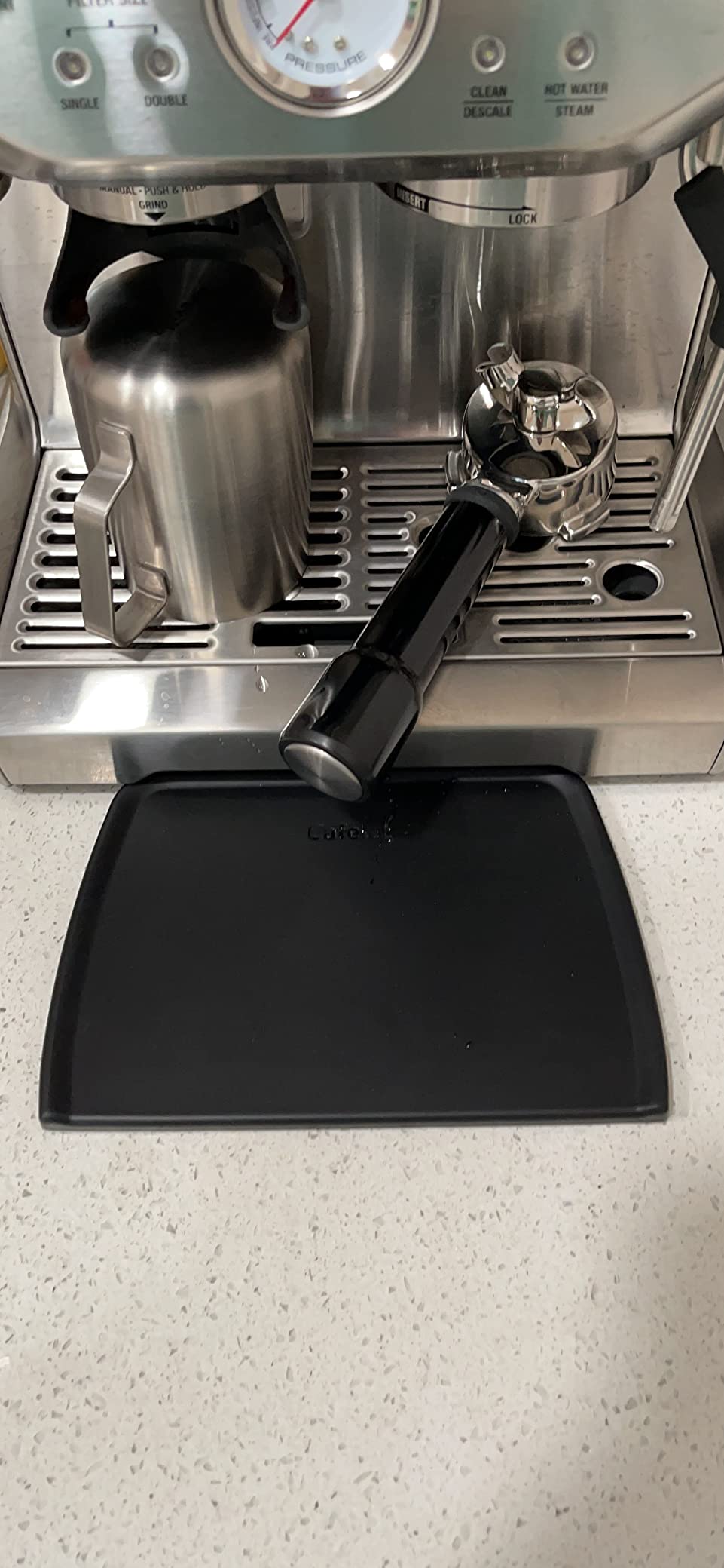 Amazon.com: Cafelat Small Flat Tamping Mat: Kitchen Mats: Home & Kitchen