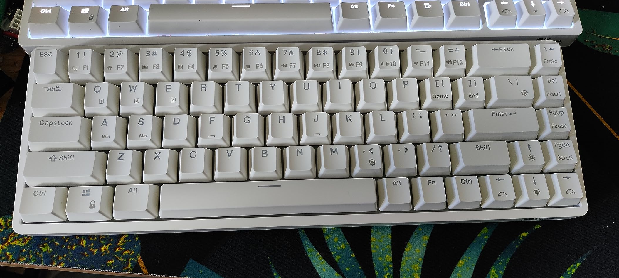 RK ROYAL KLUDGE RK G68 2.4Ghz Wireless/Bluetooth/Wired 65% Mechanical ...