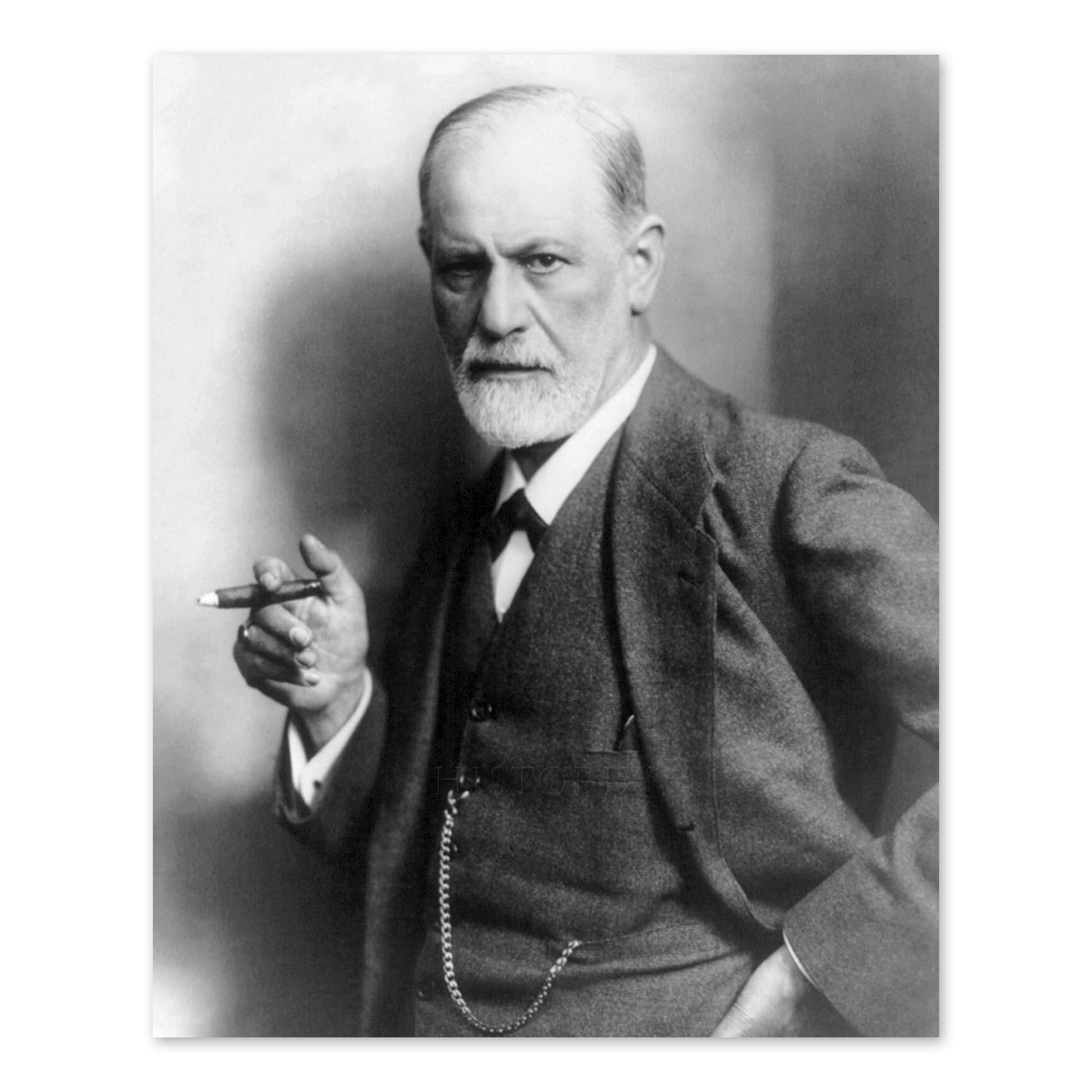 Amazon.com: HISTORIX Vintage 1921 Sigmund Freud Photo Print - 8x10 Inch ...