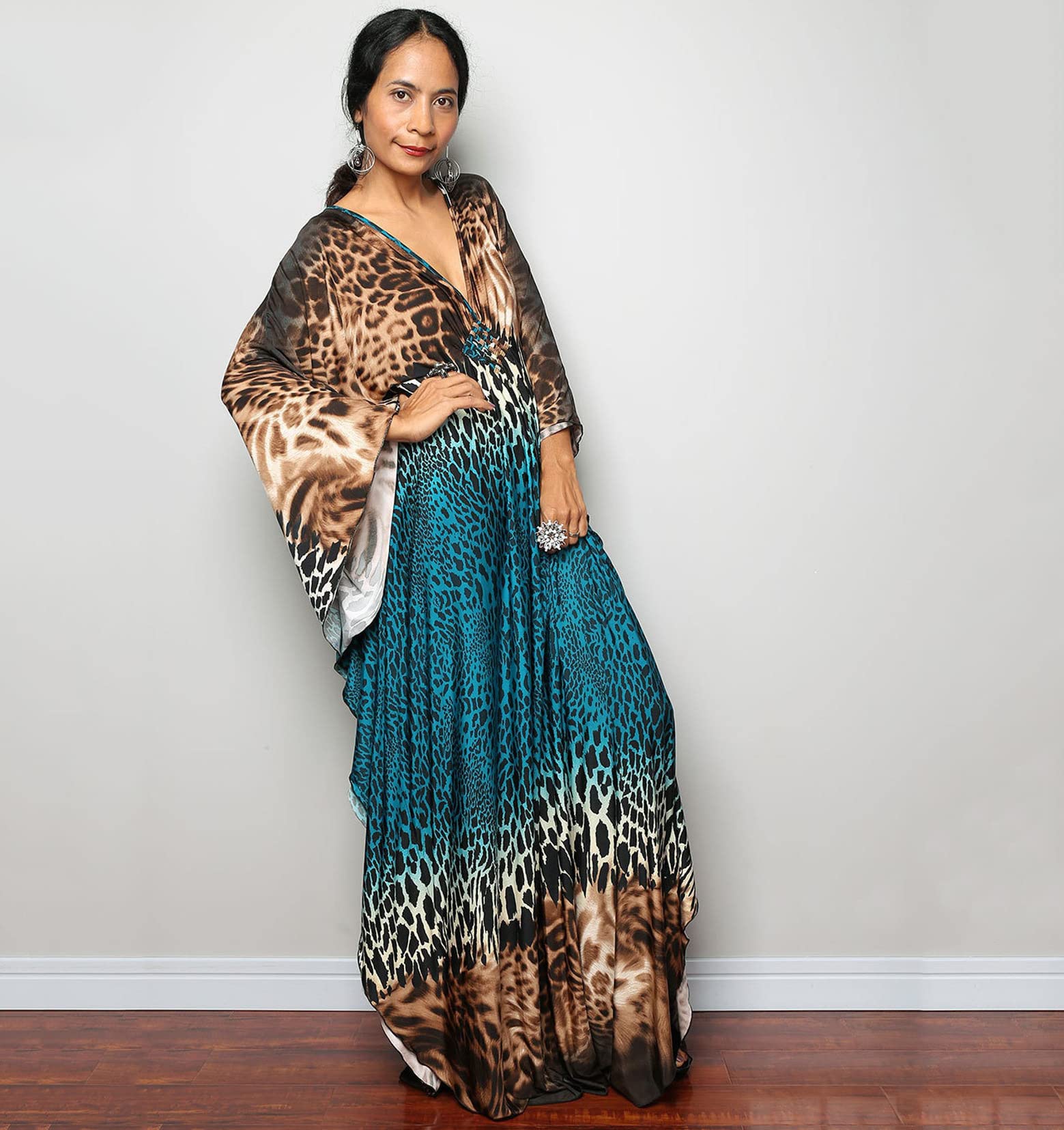 Snapklik.com : Blue Leopard Print Caftan Dress For Women Loose Fit Swimsuit Coverups Batwing ...