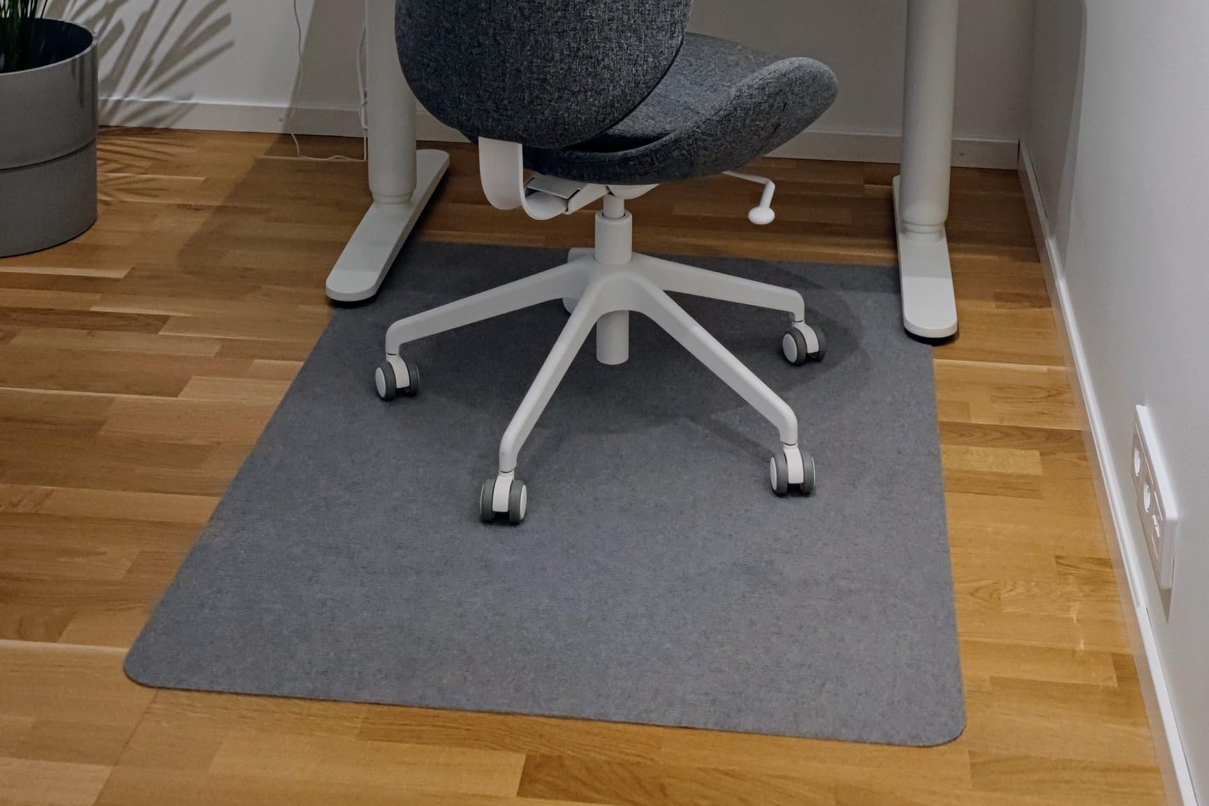 Kontorsstolsunderlag, 90 x 120 cm, ljusgrått, golvskyddsmatta för ...