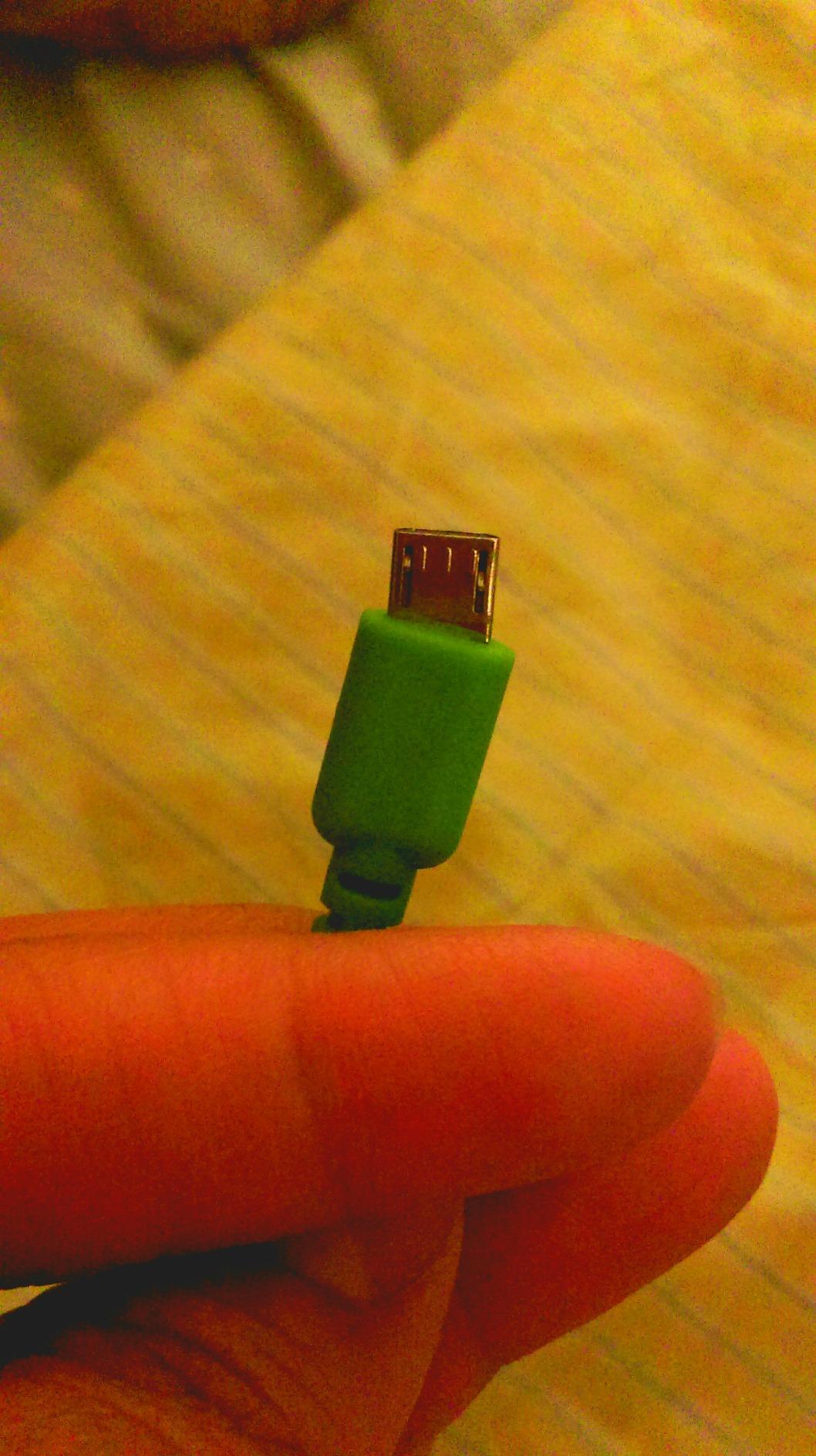 Amazon.com: EZOPower Extra Long 6ft Green Micro-USB 2in1 Sync and ...