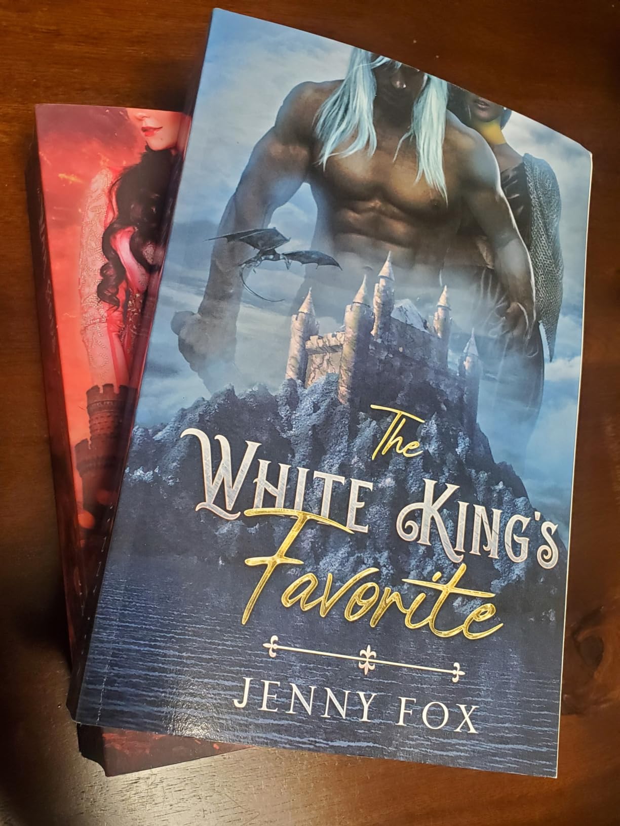 The White King's Favorite (The Dragon Empire Saga Book 2) - Kindle edition by Fox, Jenny ...