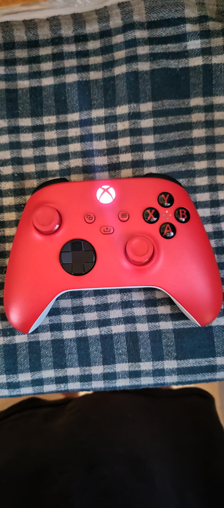 Microsoft Xbox Wireless Controller for Xbox Series X|S, Xbox One, and ...