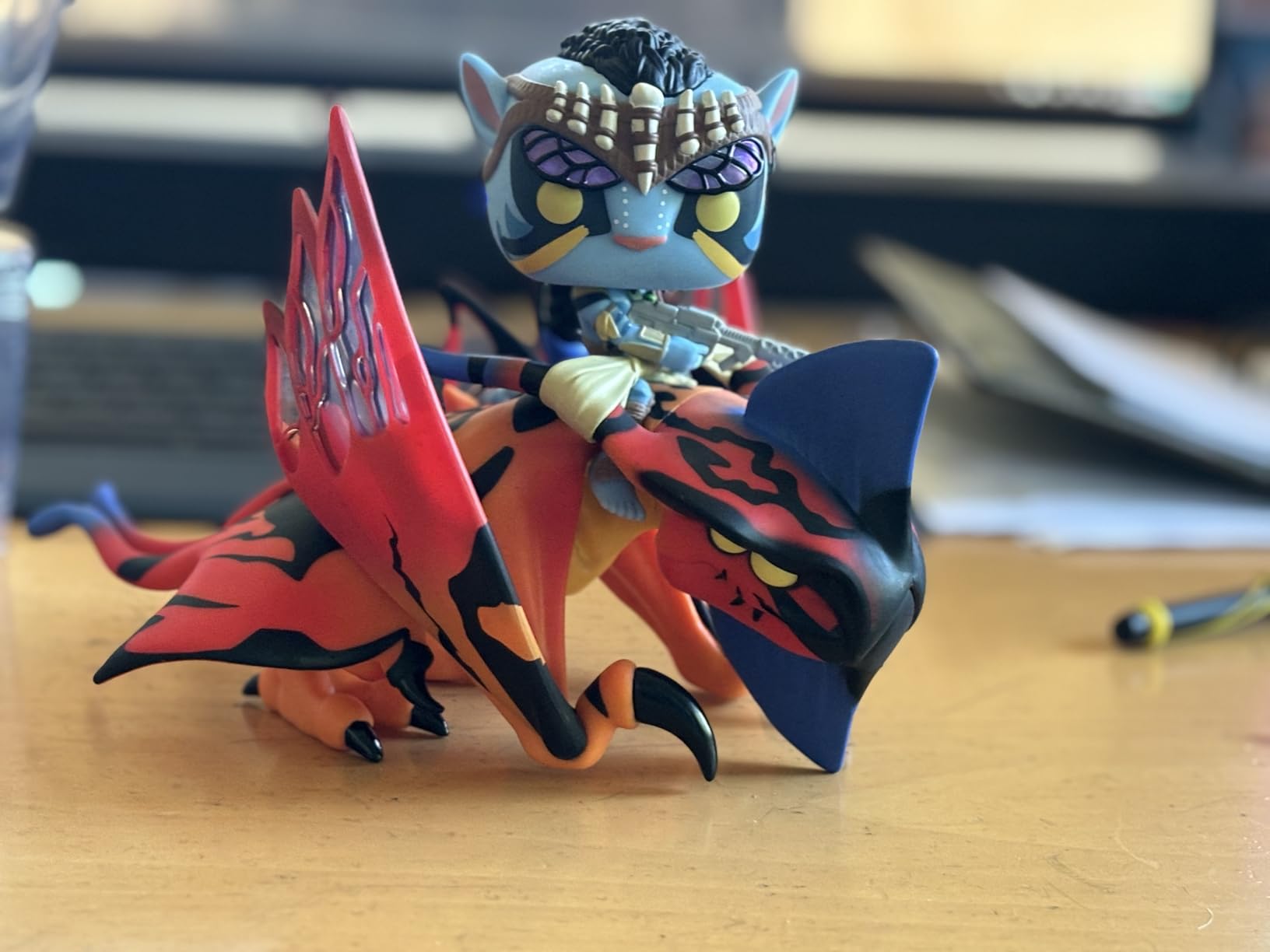 Funko Pop! Ride Super Deluxe: Avatar - Toruk Makto With Jake Sully ...