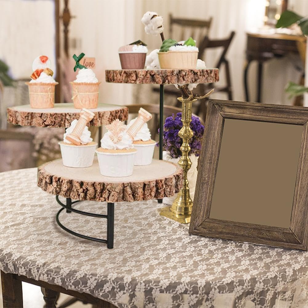 Rustic Wedding Cake Table