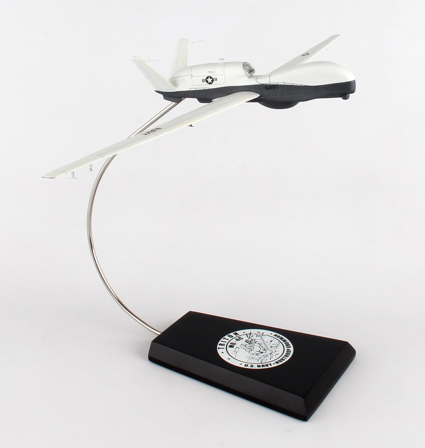 Amazon.com: MC-12 Project Liberty USAF Desk Top Display Model RTM ...