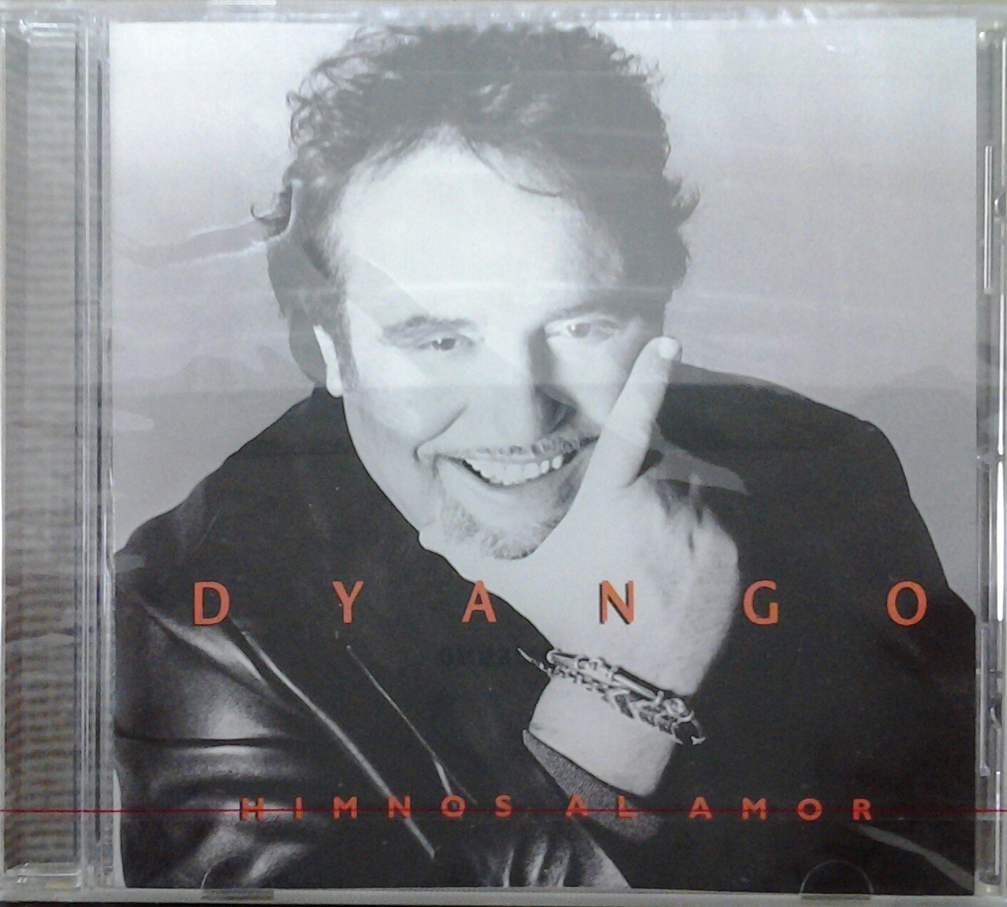 Dyango - Himnos al Amor - Amazon.com Music