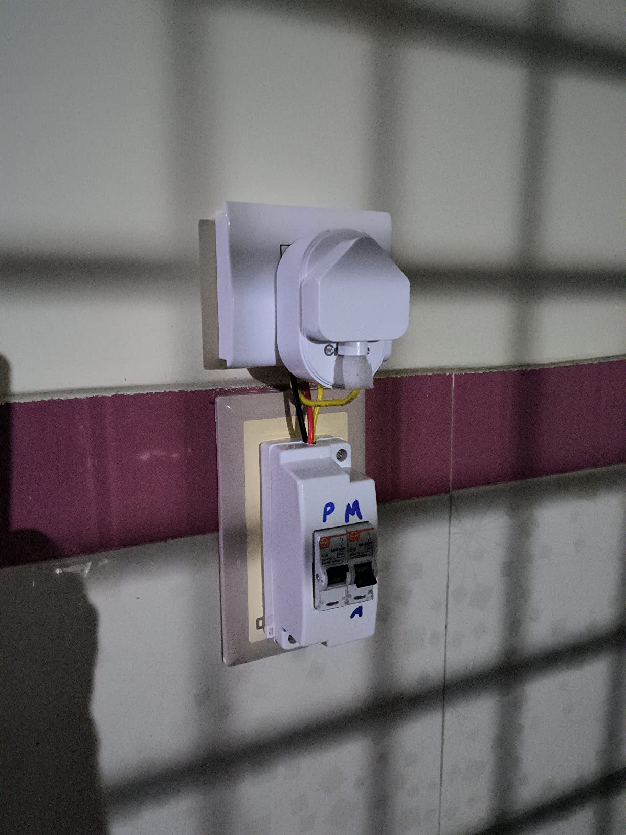 Crabtree Havells 16A Wi-Fi enabled Smart Socket : Amazon.in: Home ...