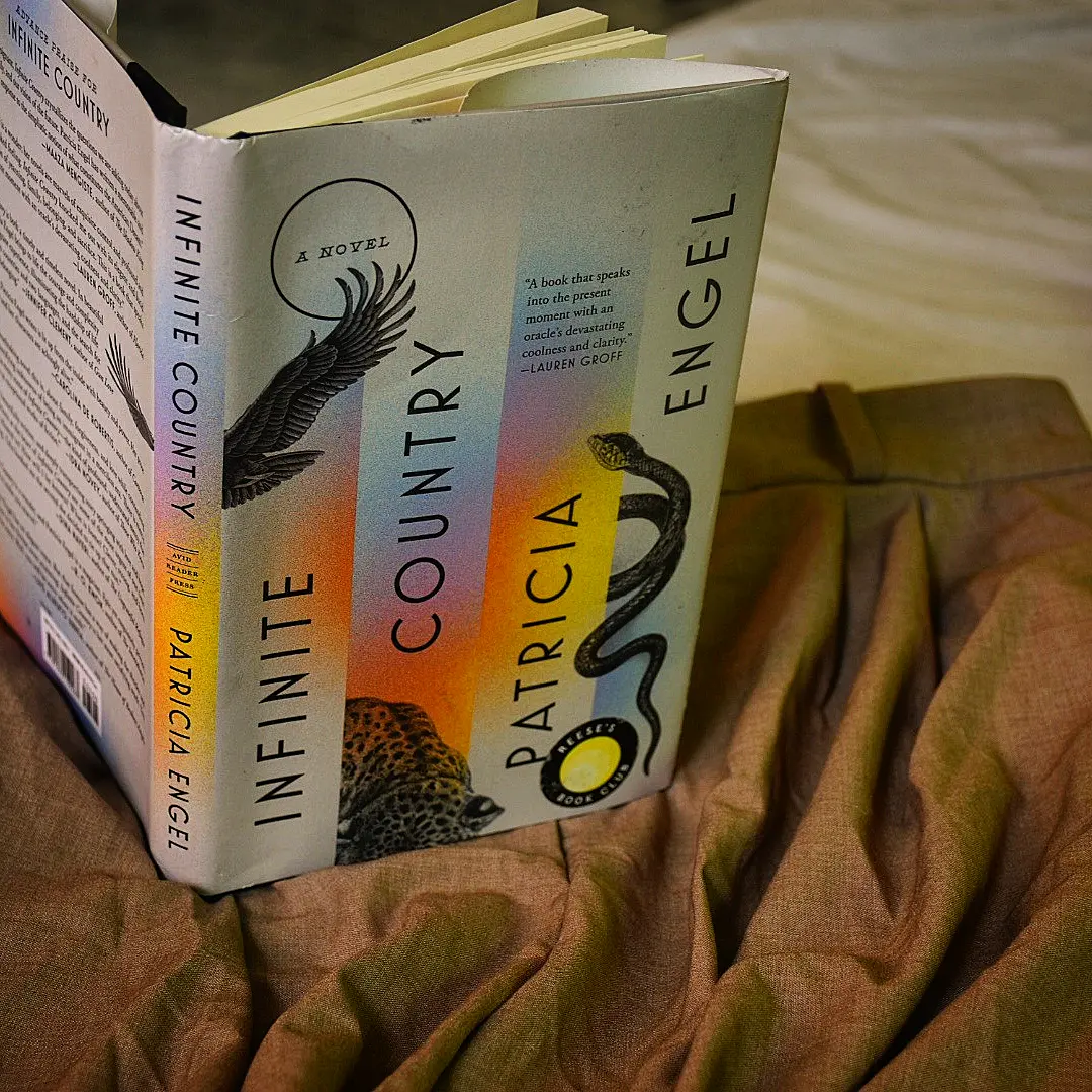 Infinite Country: A Novel: Engel, Patricia: 9781982159467: Amazon.com ...