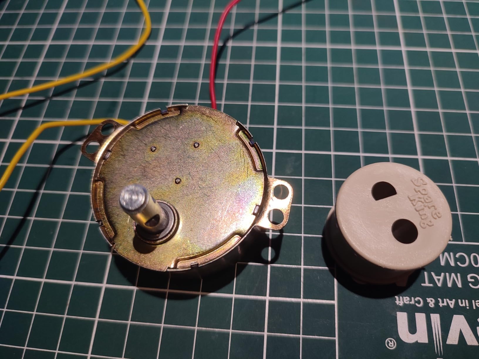 ERH India 1 Pc Synchronous Motor with Pulley Connector 220-240volts 5 ...