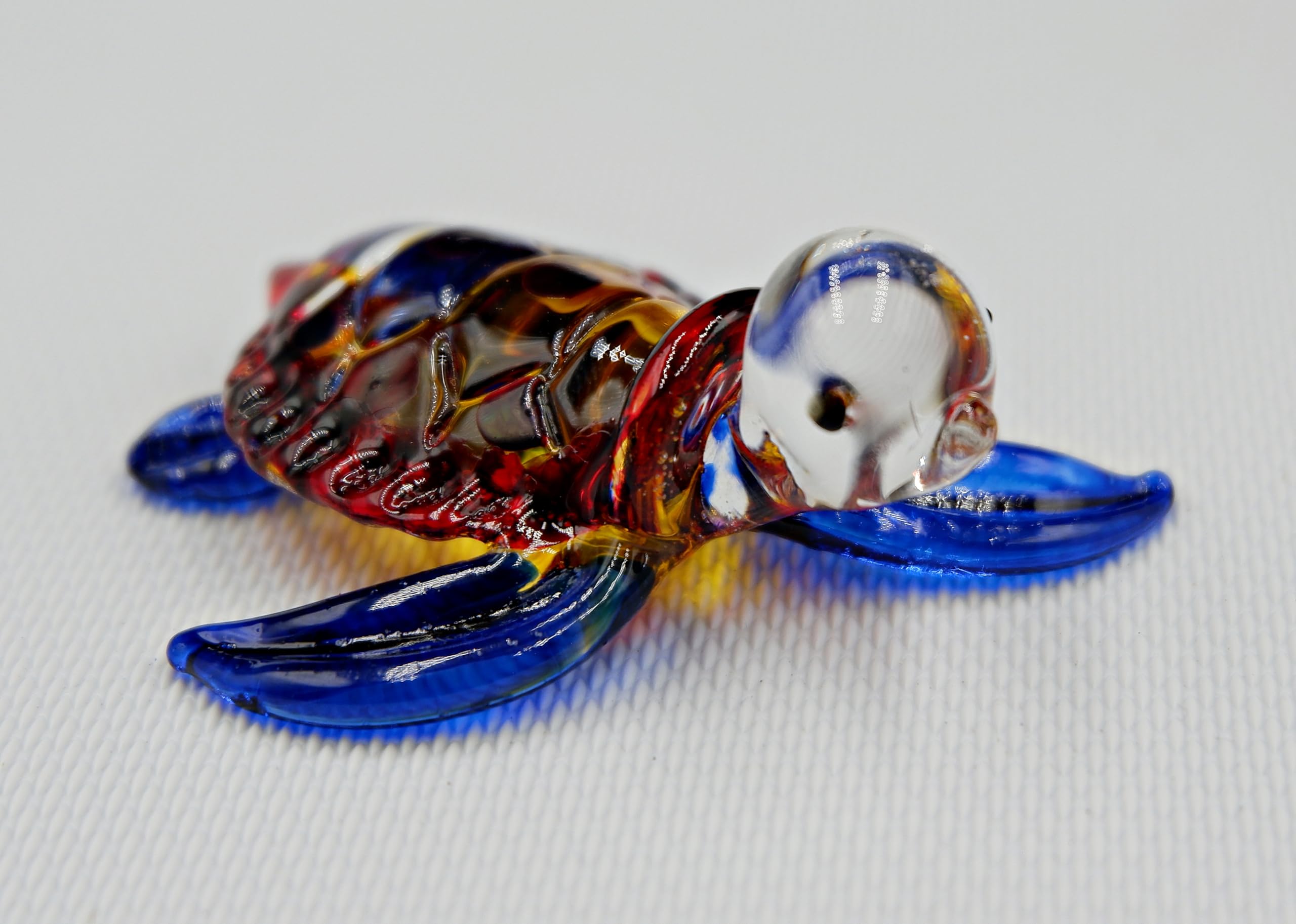 Amazon.com: 1shopforyou Hand Blown Mini Glass Sea Animal 1 Piece Blue ...