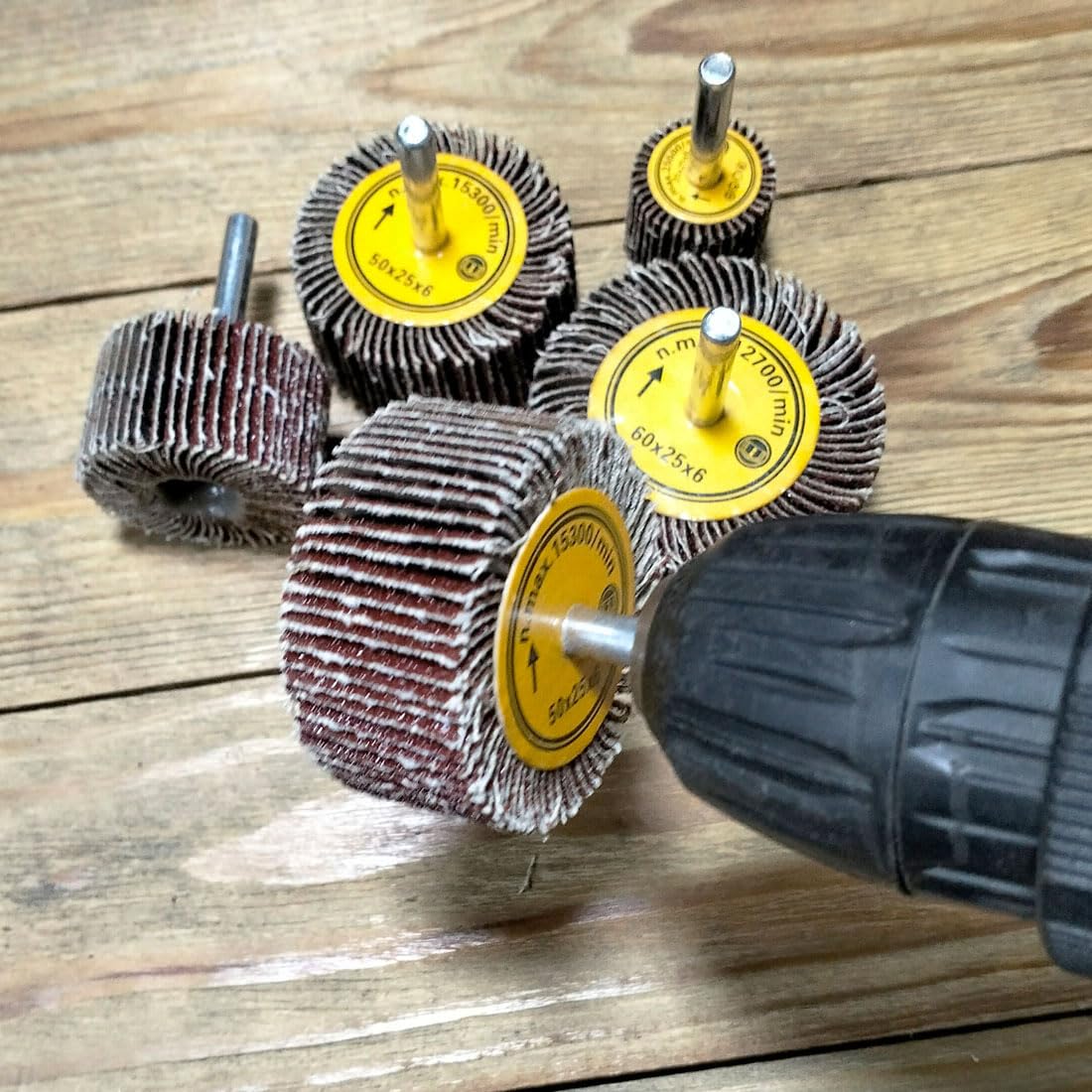 Snapklik.com : 10 Pcs 40mm Flap Wheels, 1/4 Shank 80 Grit Aluminum ...