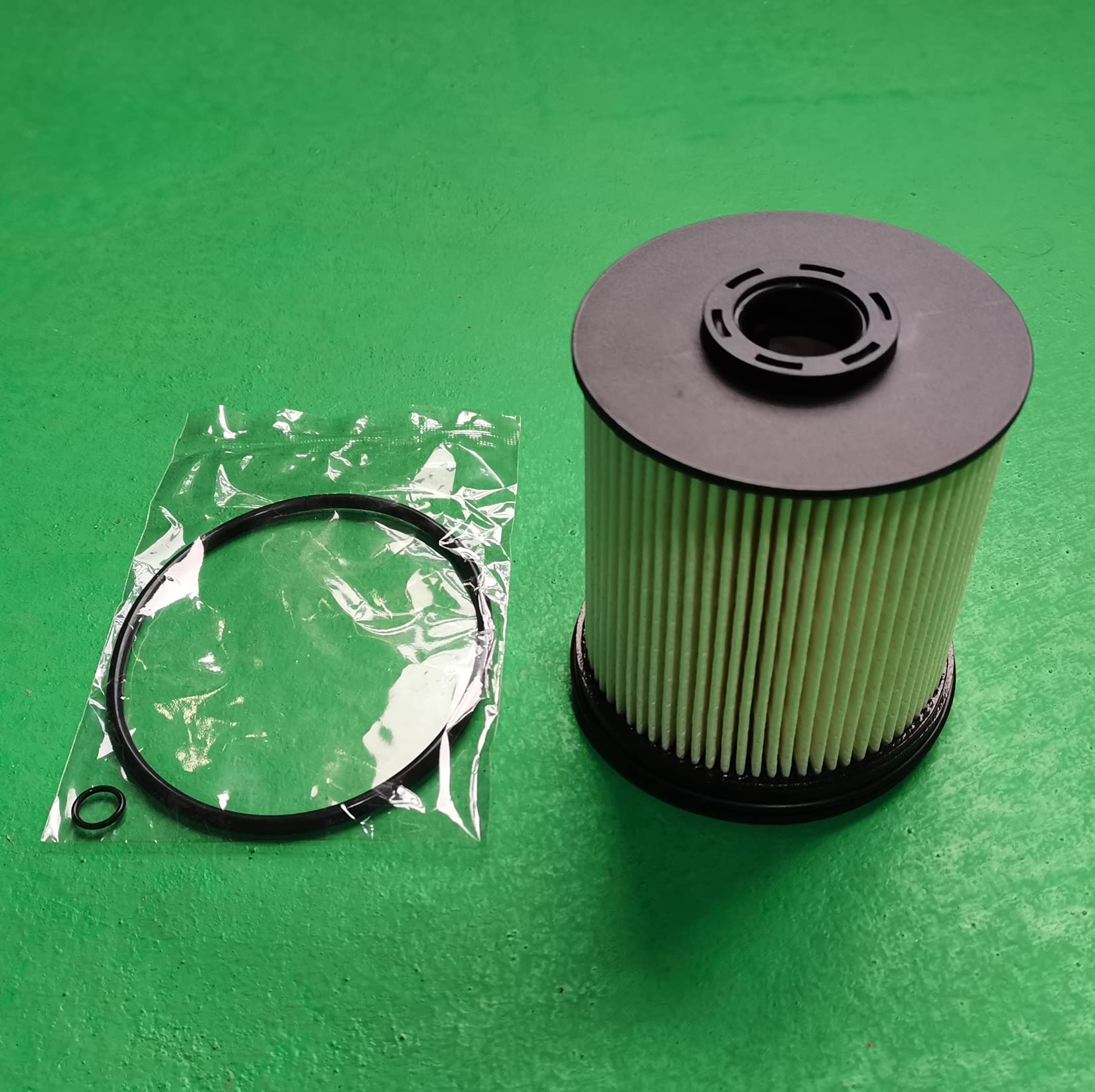 GM TP1015 Fuel Filter with Seals suitable for 2017-2021 6.6L Duramax ...