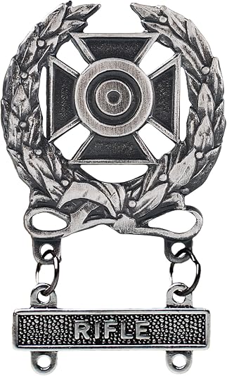 Amazon.com: Army Expert Weapons Qualification Badge with Rifle ...