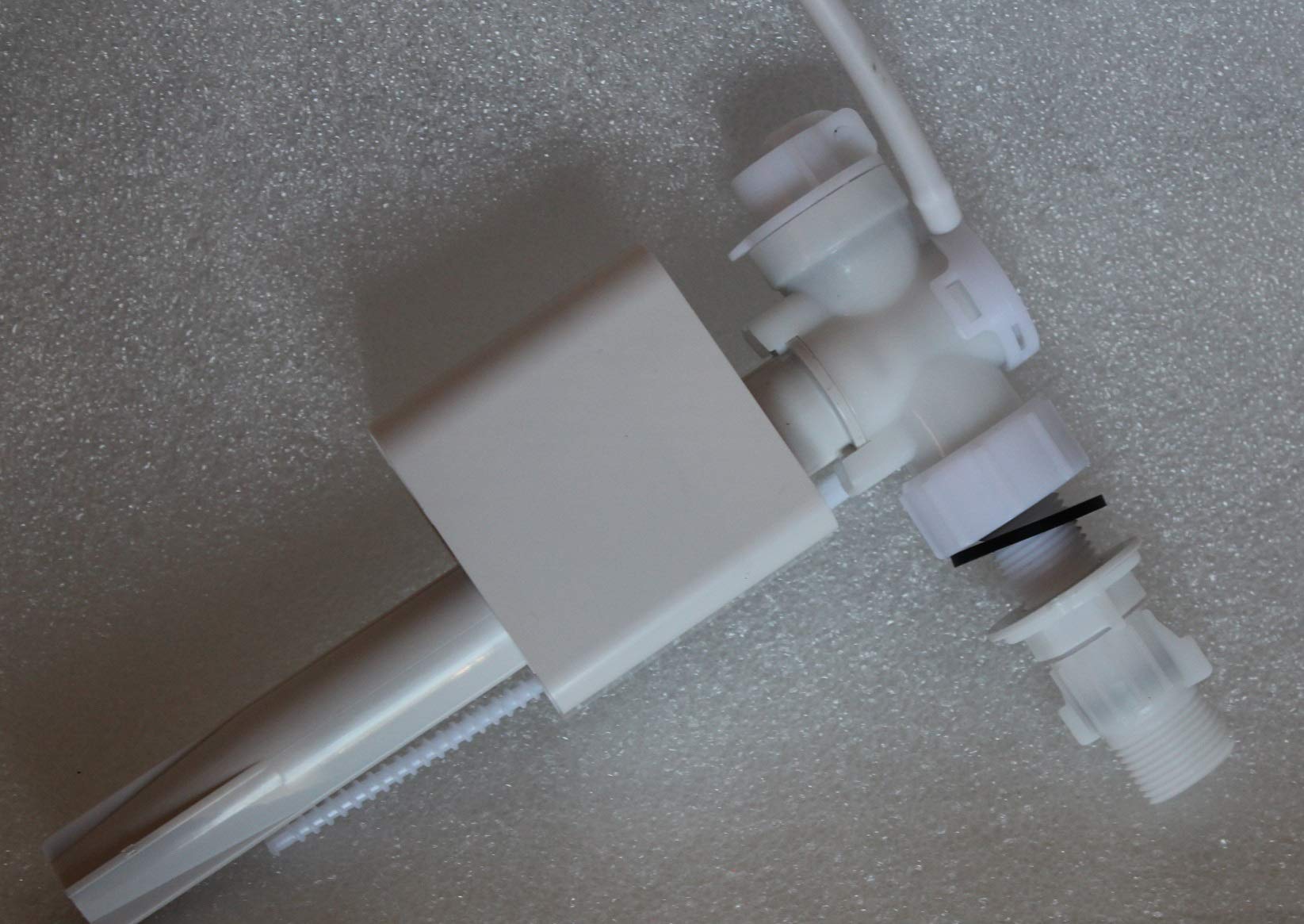 Buy SIAMP 95L Compact 1/2 Inch Side Entry Plastic Inlet Float Valve by ...