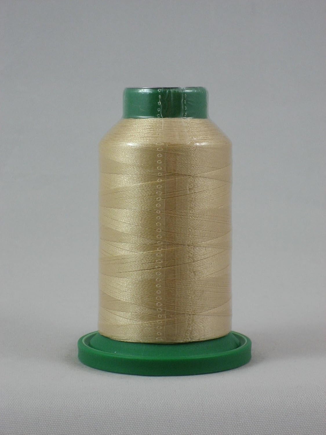 Amazon.com: Isacord Embroidery Thread 1000m (1102-1233) (1140) : Arts ...