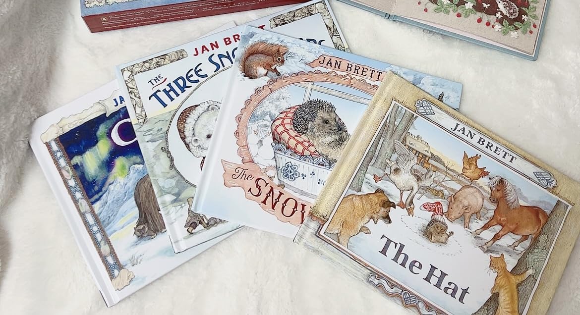 Amazon | Jan Brett's Winter Collection Box Set | Brett, Jan, Brett, Jan ...