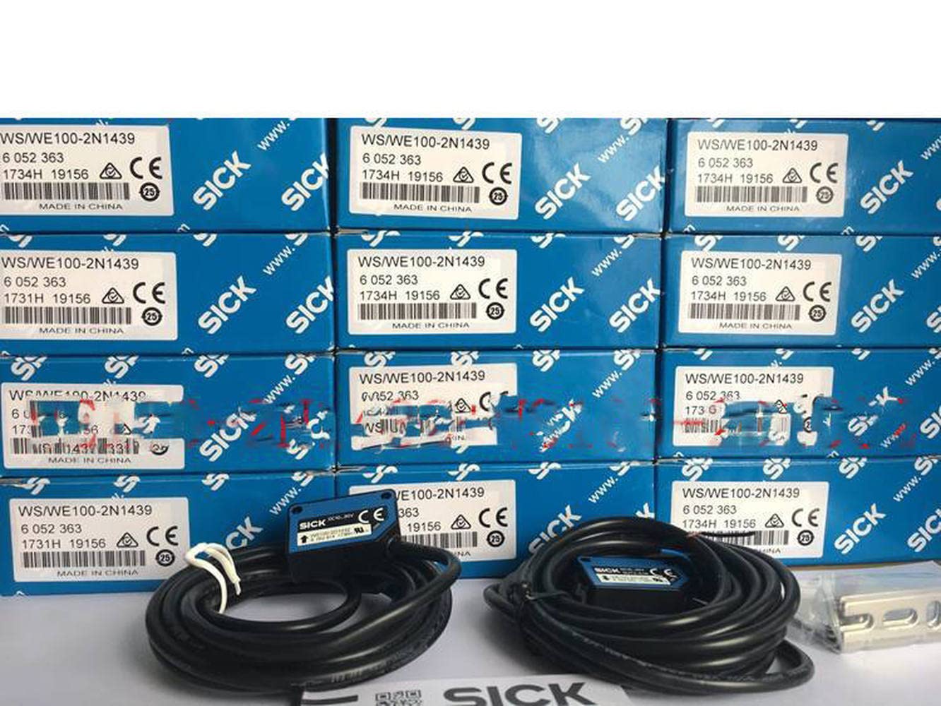 Sensor WS/WE100-2N1439 (WE100-2N1432+WS100-2D1032): Amazon.com ...