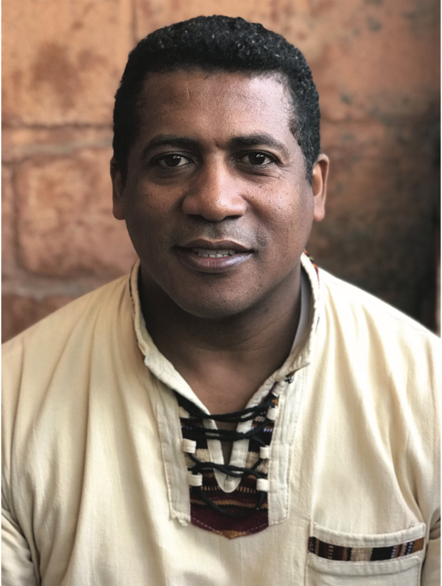 Amazon.com: Dr. Mauricio Loredo: books, biography, latest update