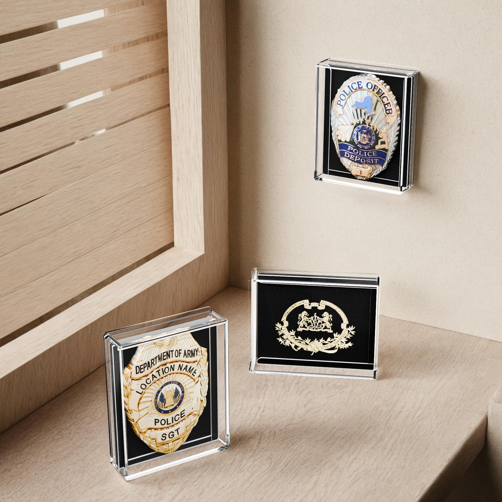 Snapklik.com : Acrylic Badge Display Case, Dustproof Badge Collection ...