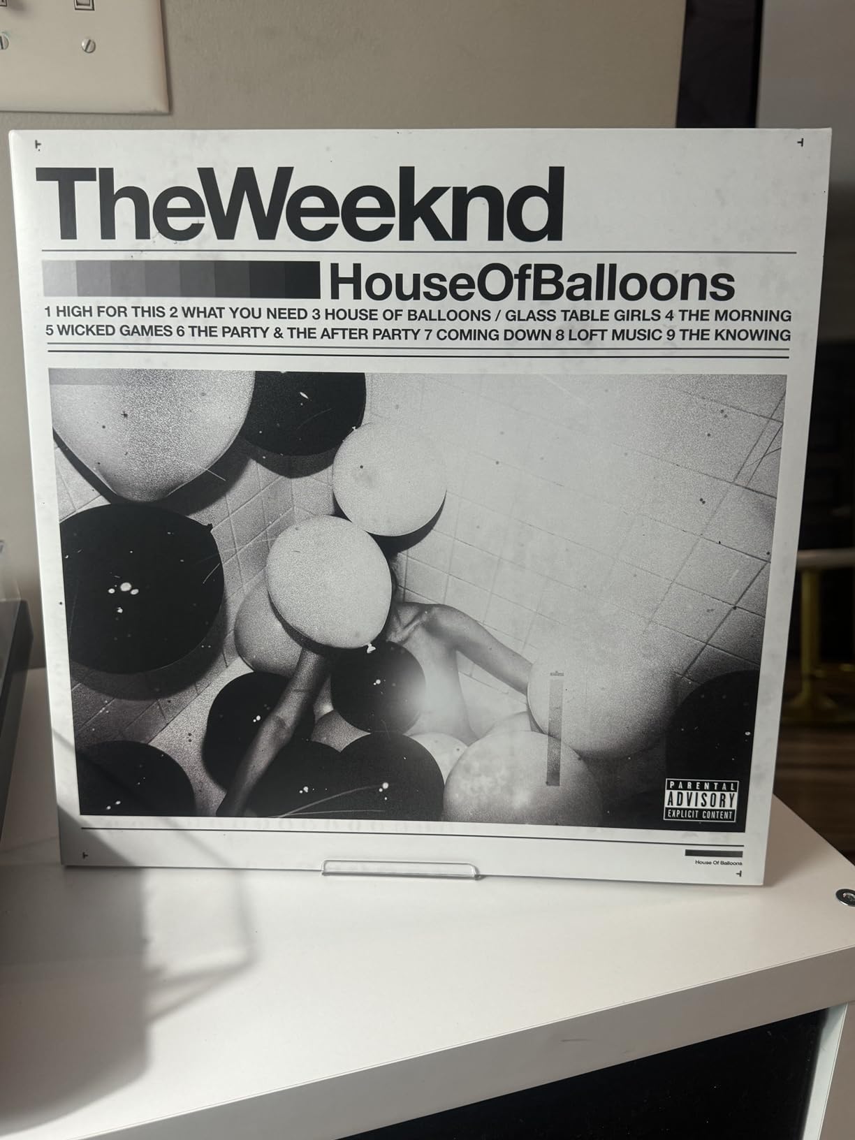 Amazon.com: House Of Balloons [2 LP] [10th Anniversary]: CDs & Vinyl