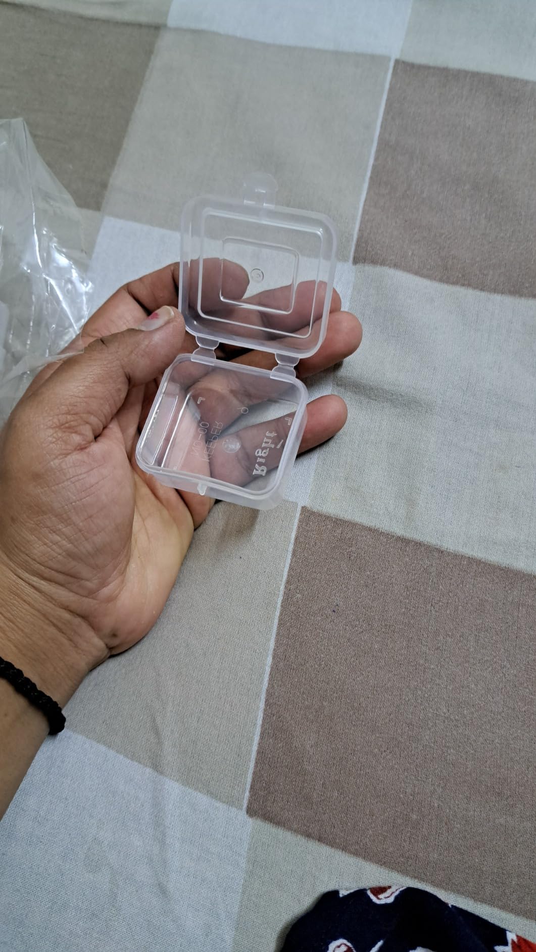Buy Right Small Containers Plastic Clear Boxes with Lock lid 10 ml ...