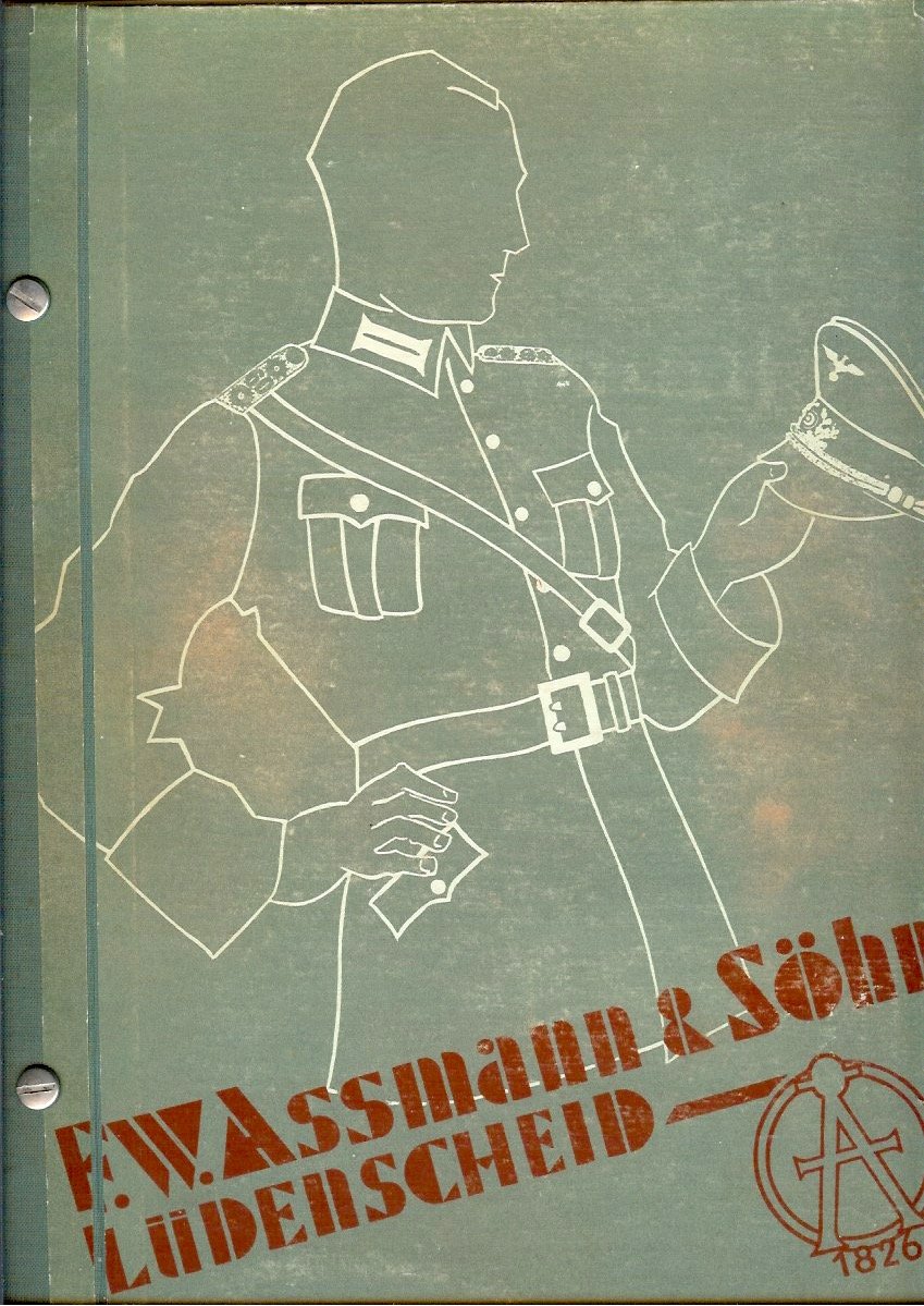 Third Reich Uniform Insignia and Accoutrements and Edged Weapons ...