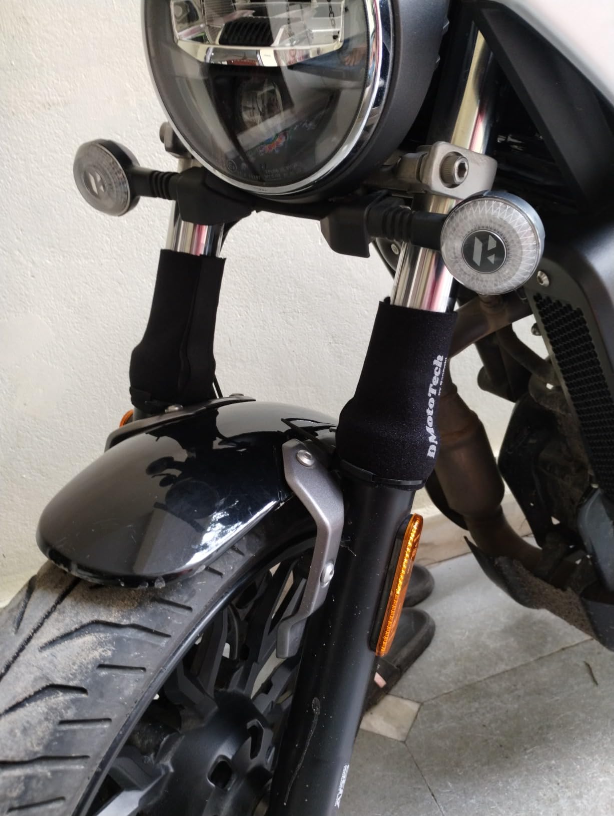 Motorcycle Front Fork Seal Cover Black (Universal) : Amazon.in: Car ...