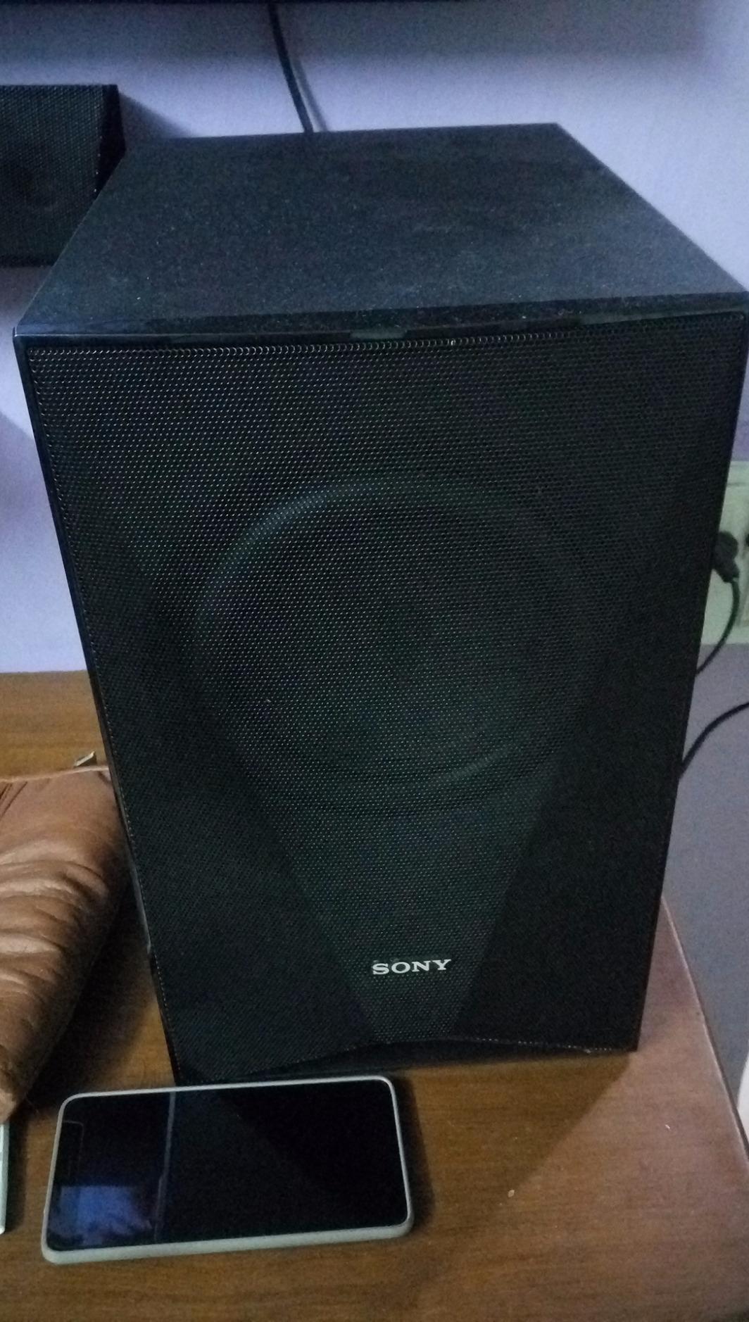 Sony DAV-DZ350 Real 5.1ch Dolby Digital DVD Home Theatre System ...