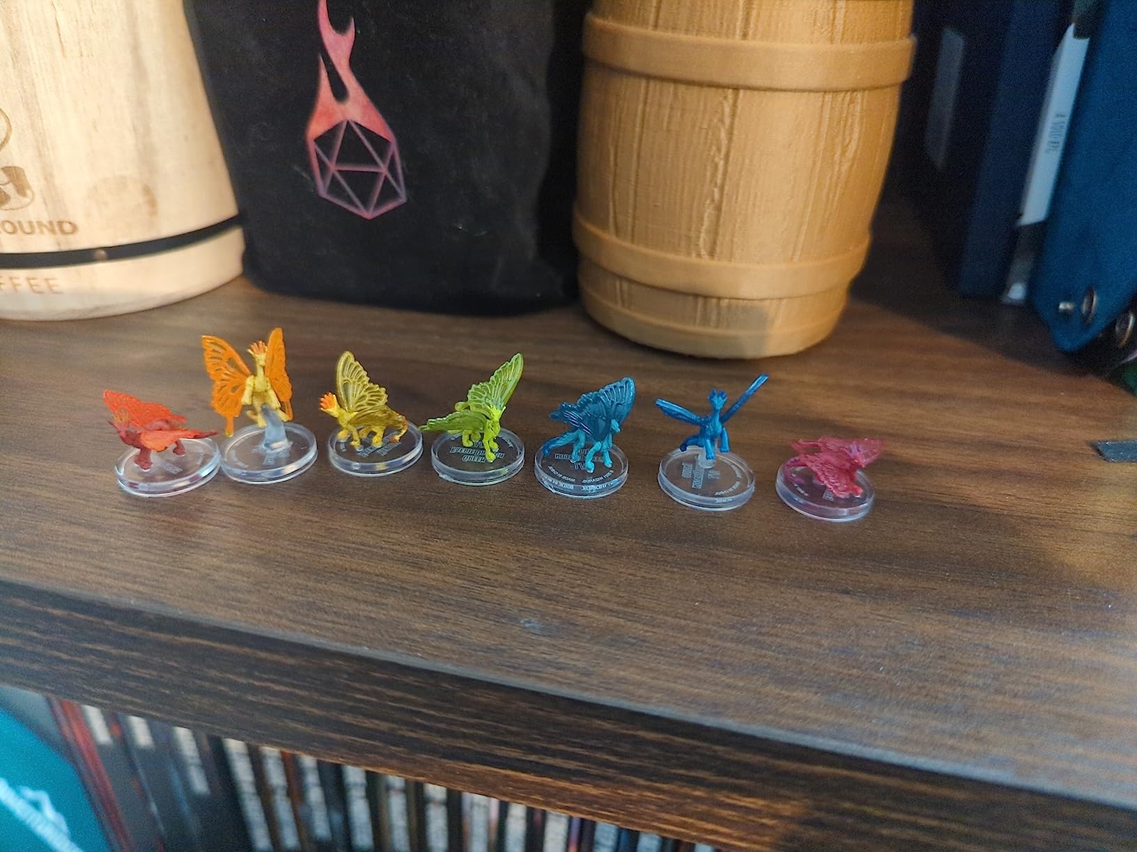 Amazon.com: D&D Icons of The Realms: Pride of Faerie Dragons : Toys & Games