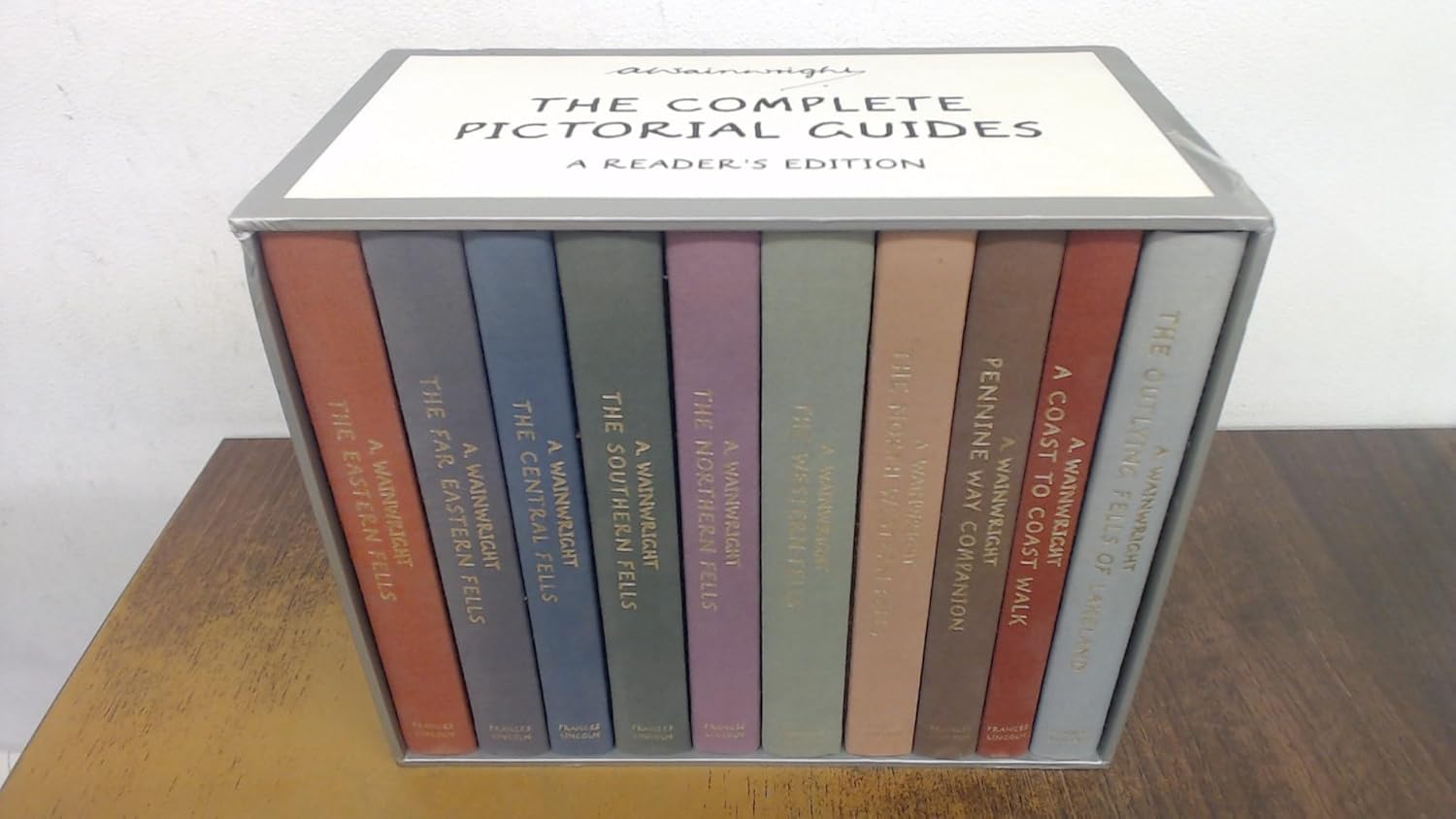 The Complete Pictorial Guides: A Reader's Edition : Wainwright, Alfred ...