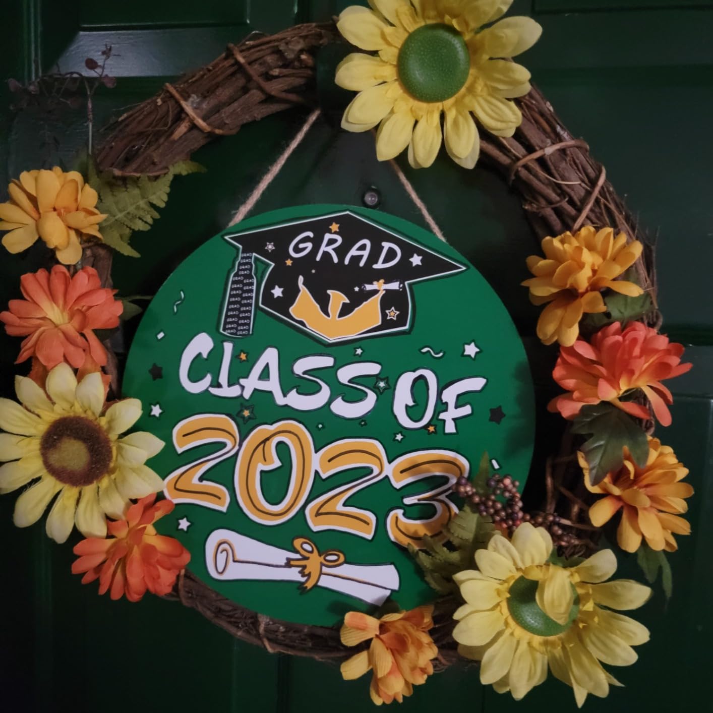 Amazon.com: Graduation Decorations Wreaths, Class of 2023 Front Door ...