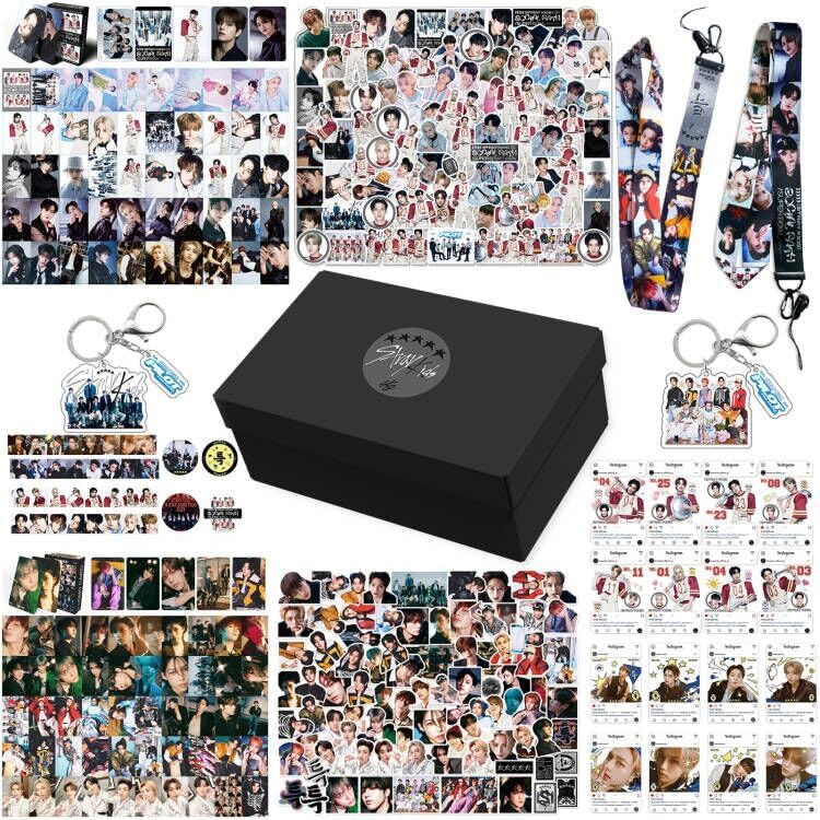 Amazon.com: Stray Kids 5 Star Gift Box Set Bundle with Stray Kids ...