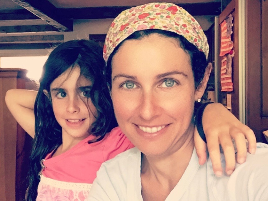 Amazon.co.uk: Julie Case: books, biography, latest update