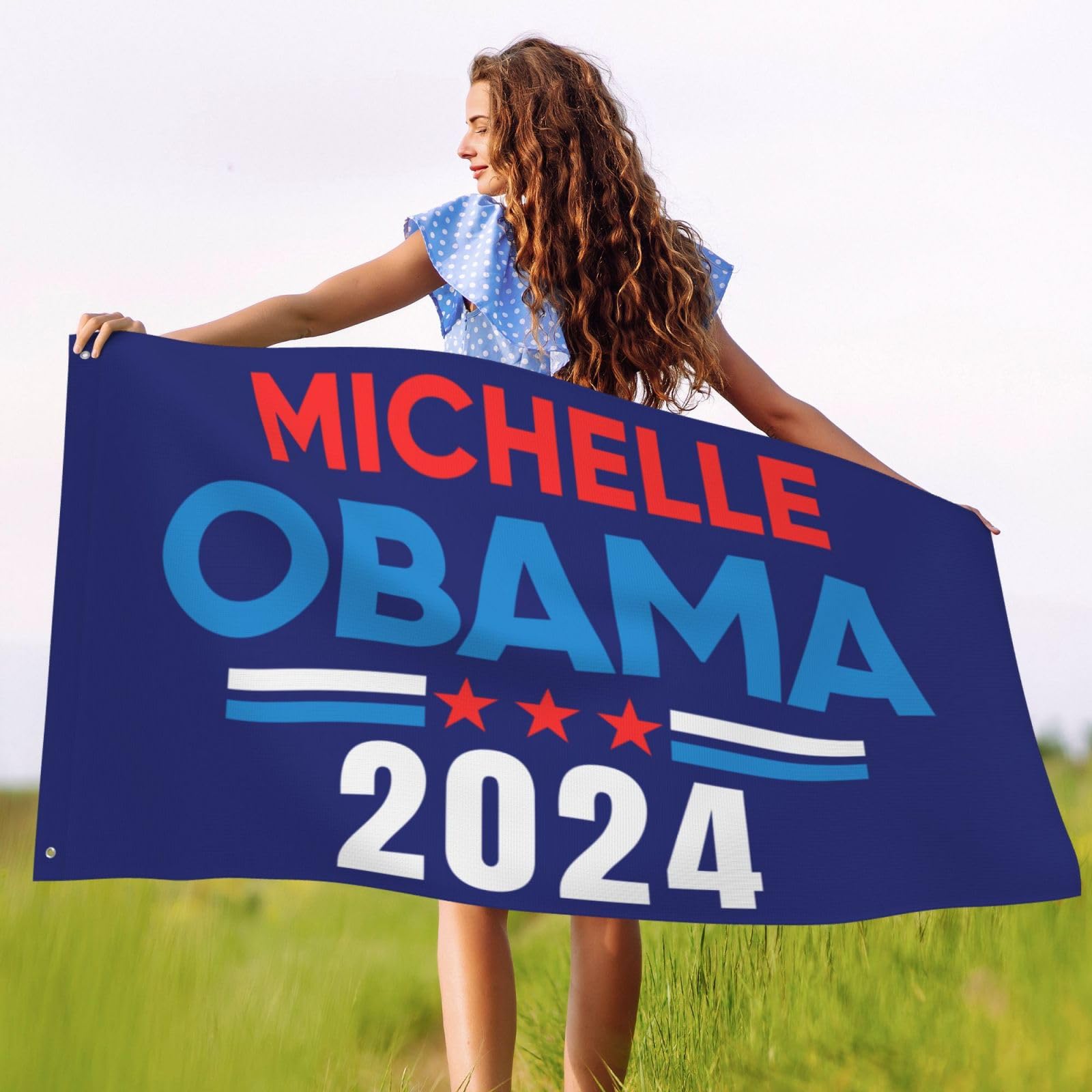 Michelle Obama Ondeando La Bandera