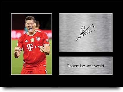 HWC Trading A4 Robert Lewandowski Bayern Munich Cadeaux Imprimés Photo ...