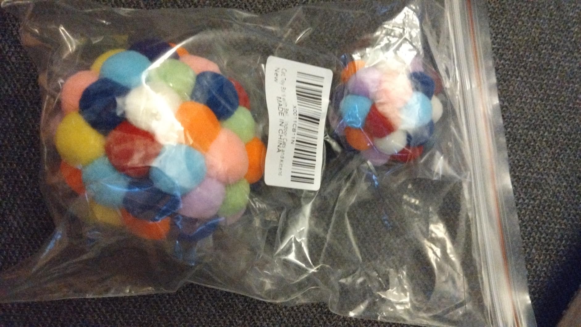 TUSATIY Cat Toy Balls with Bell 3PCS, Colorful Soft Fuzzy Balls Built ...