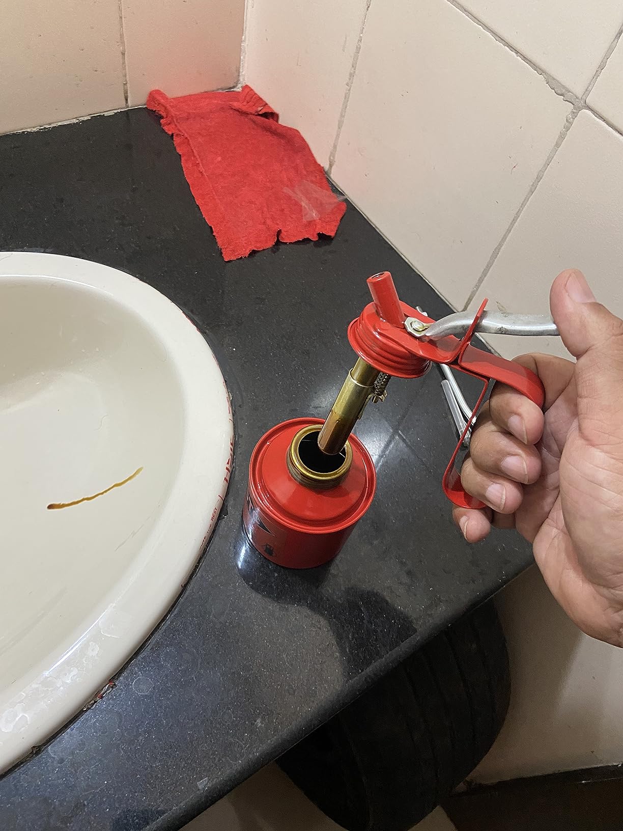 Multi Purpose Oil Can Bike Lubrication Car Oil Lubrication Can Manual ...