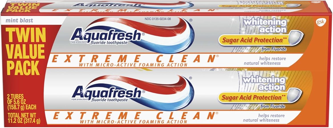 Amazon.com: Aquafresh Extreme Clean Whitening Action (two 5.6oz tubes ...