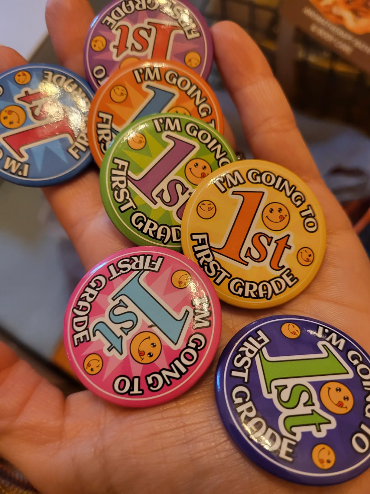 Amazon.com: Remuuly 100 Pcs Bulk Kindergarten Graduation Button pin I'm ...