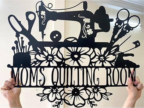 Amazon.com: Personalized Quilting Room Sign, Mom's Quilting Rom, Custom ...