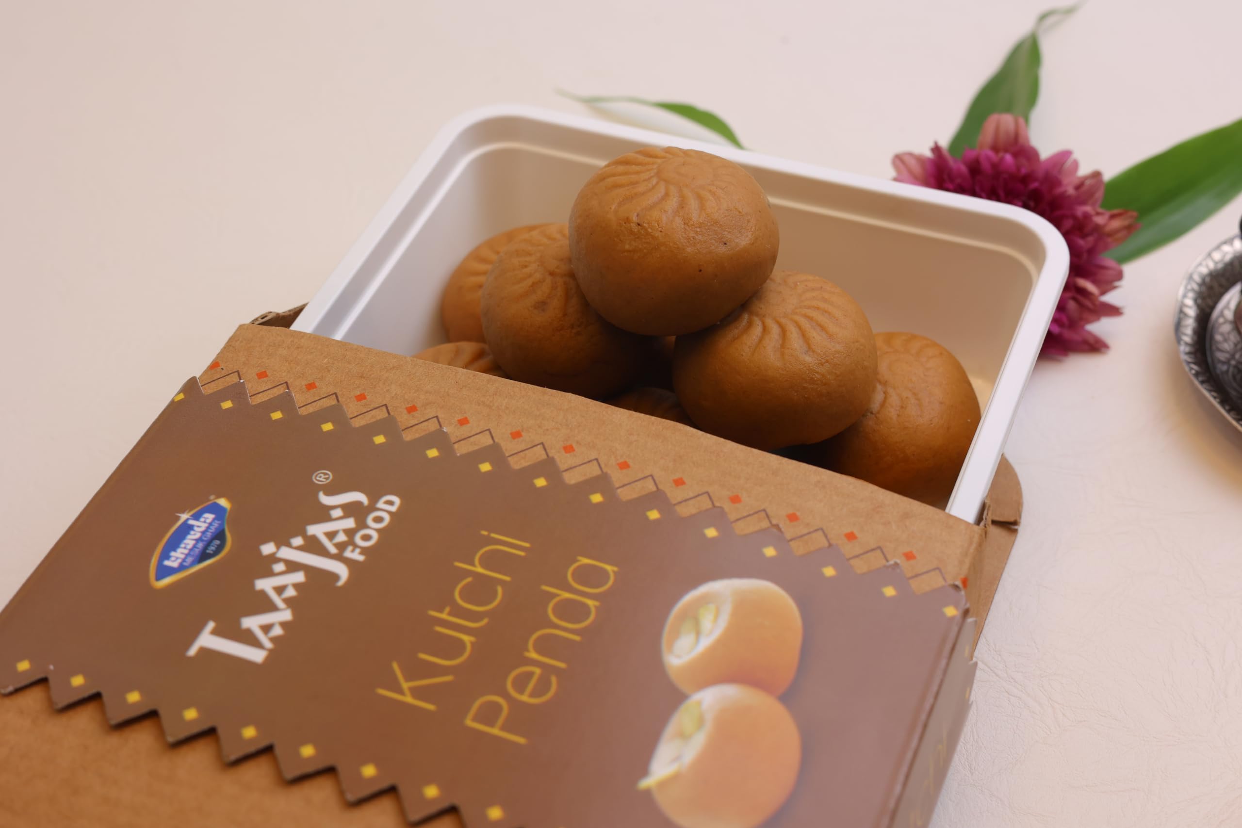 Taajas Food (Since 2003) Gujarati Kutchi Peda 500g Sweet | Fresh Indian ...