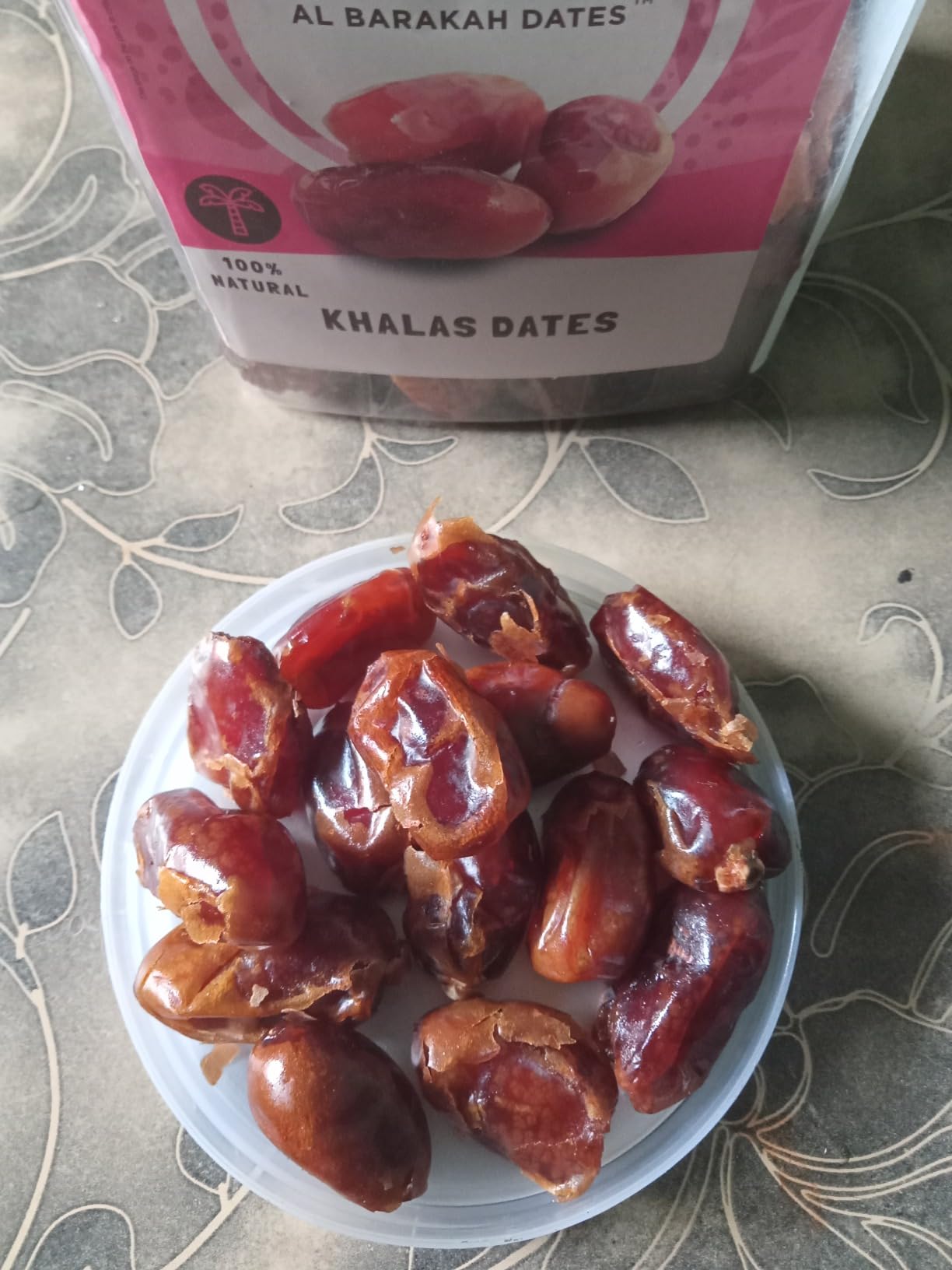 Al Barakah Dates Arabian Dates 1Kg|Khalas Dates|Naturally Sweet, Soft ...