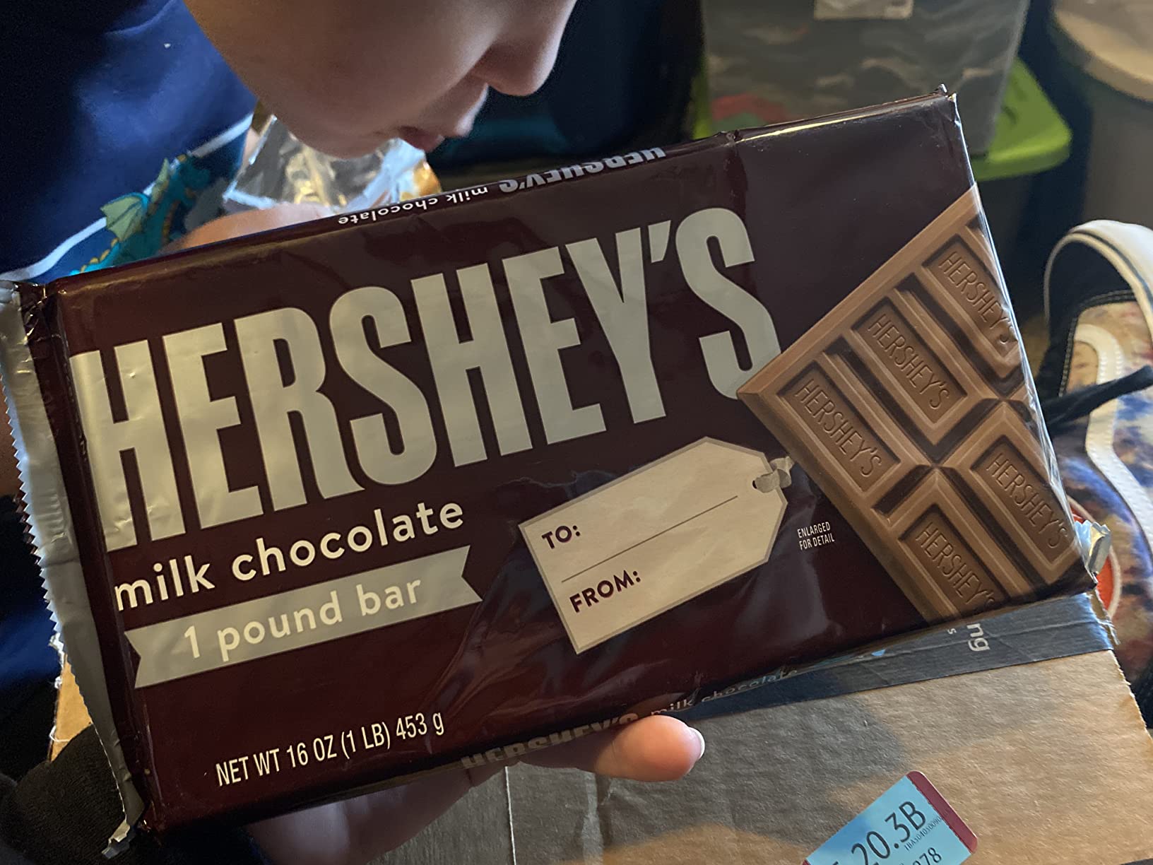 Amazon.com: HERSHEY'S Milk Chocolate Candy Gift Bar, 1 lb