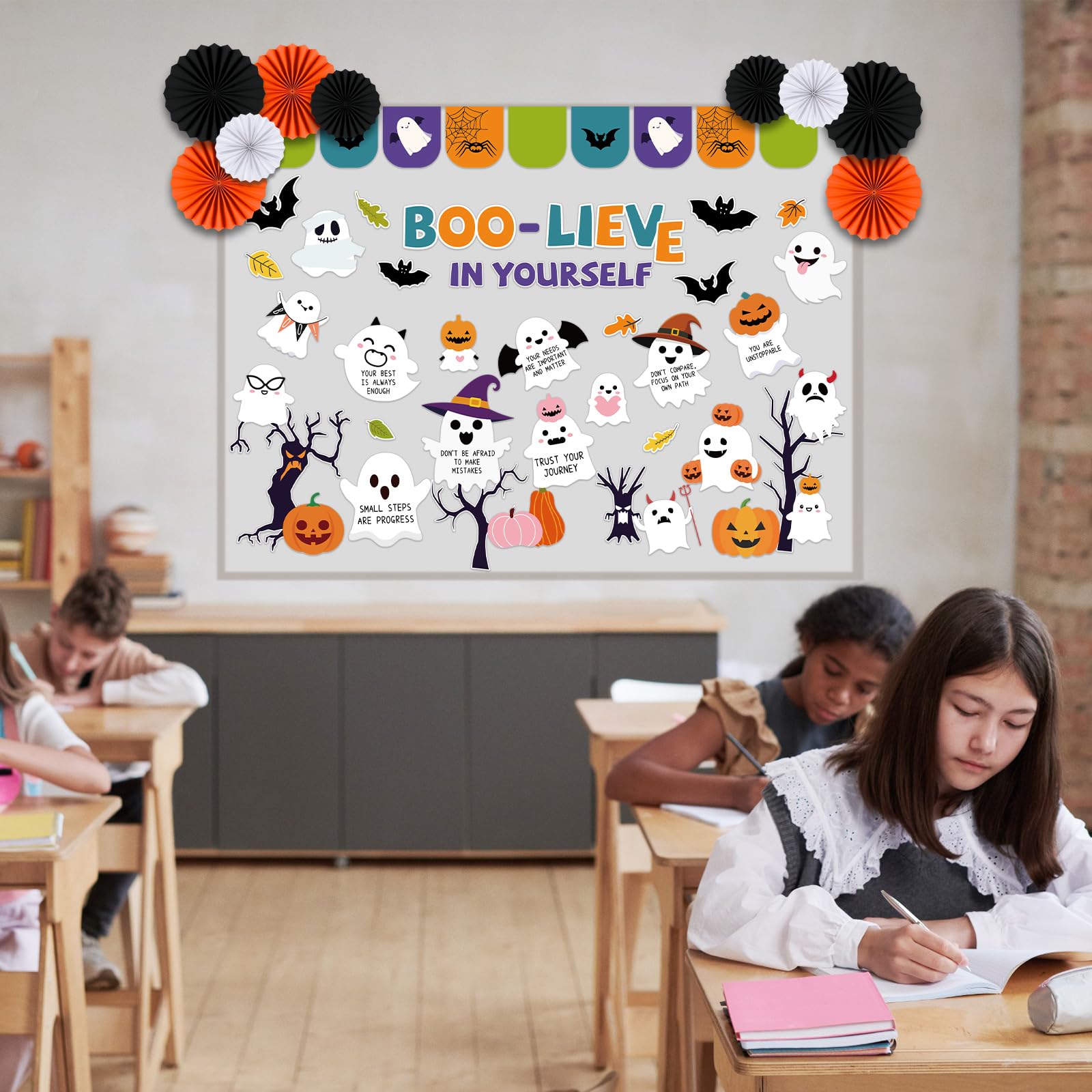 Snapklik.com : TaoBary 72 Pcs Halloween Bulletin Board 3D Decorations ...