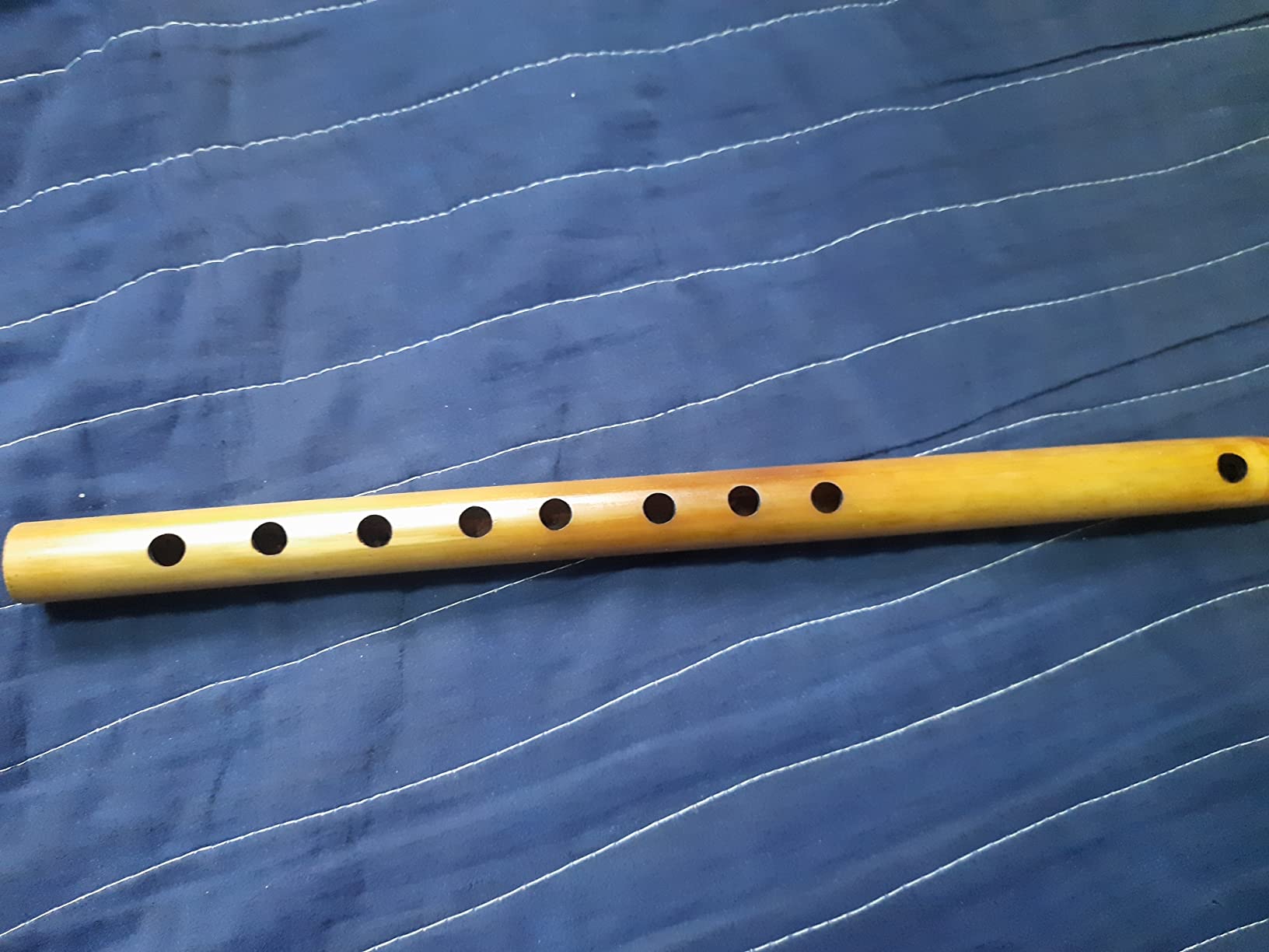 Kannan Musical Instruments Carnatic Side Flute, 8 Holes (scale 3 ...